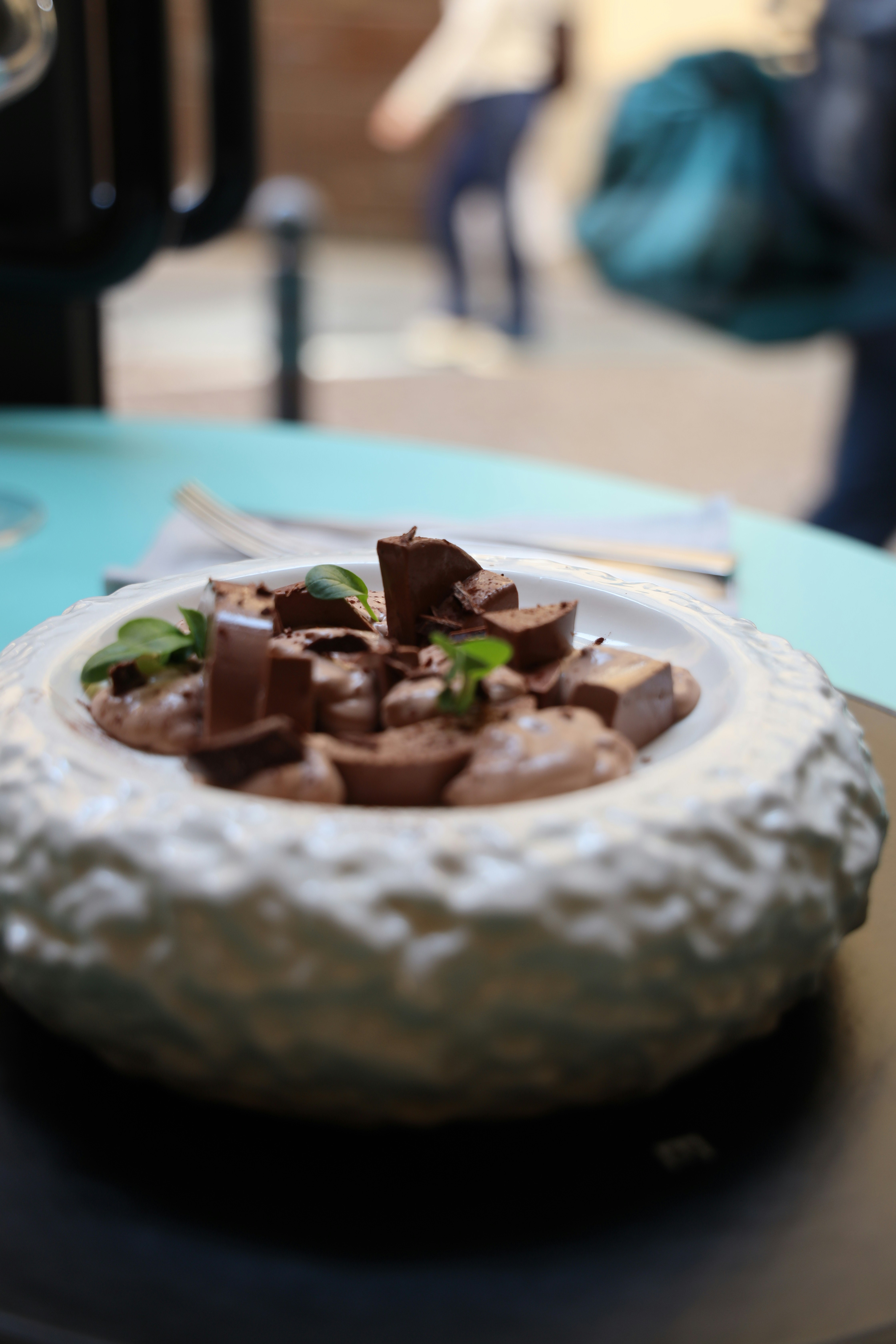 A Chocolate-Creme Centerpiece: Degustation on a Frosted Ring