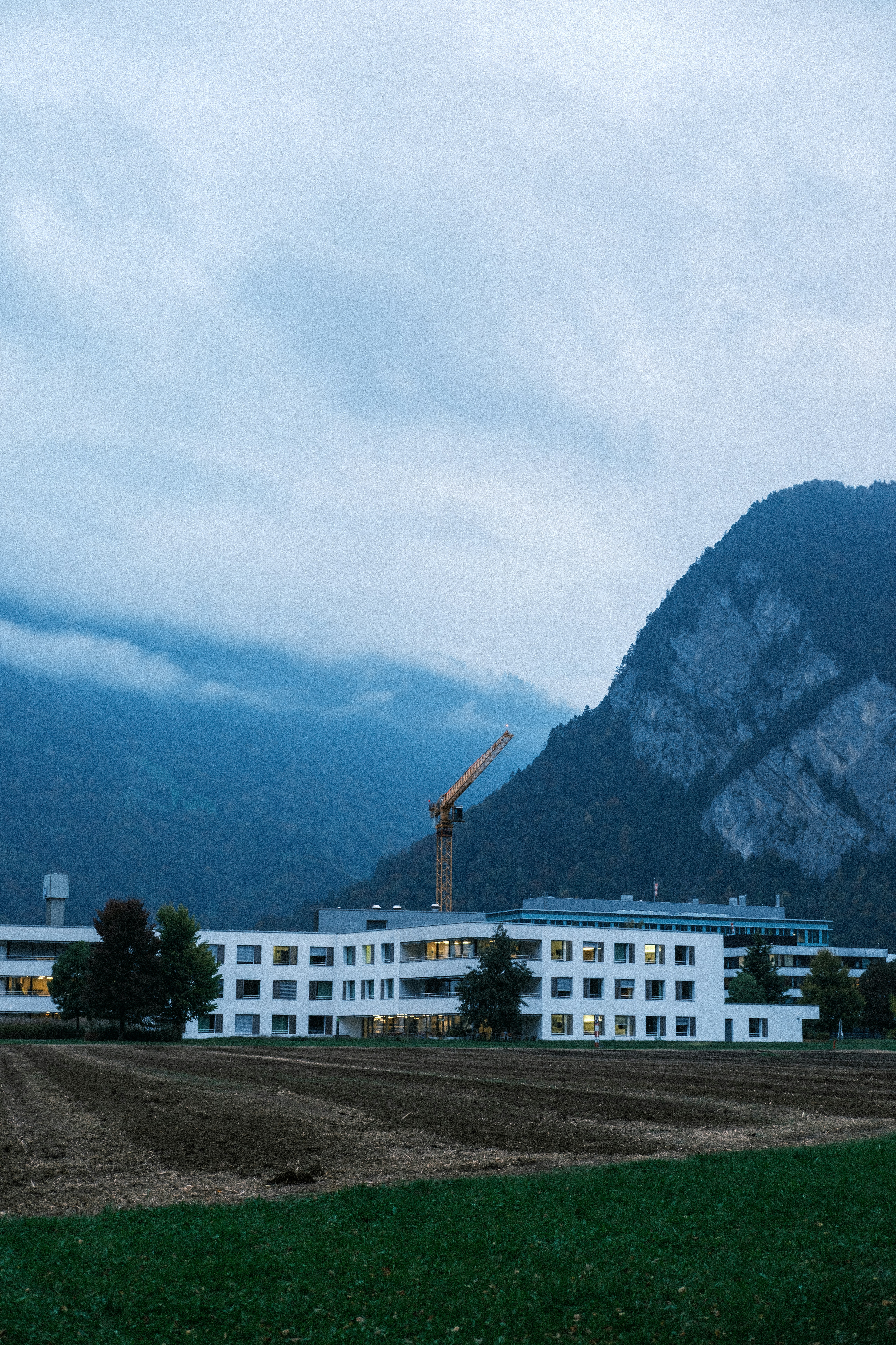 Craned Campus at the Foot of a Blue Ridge