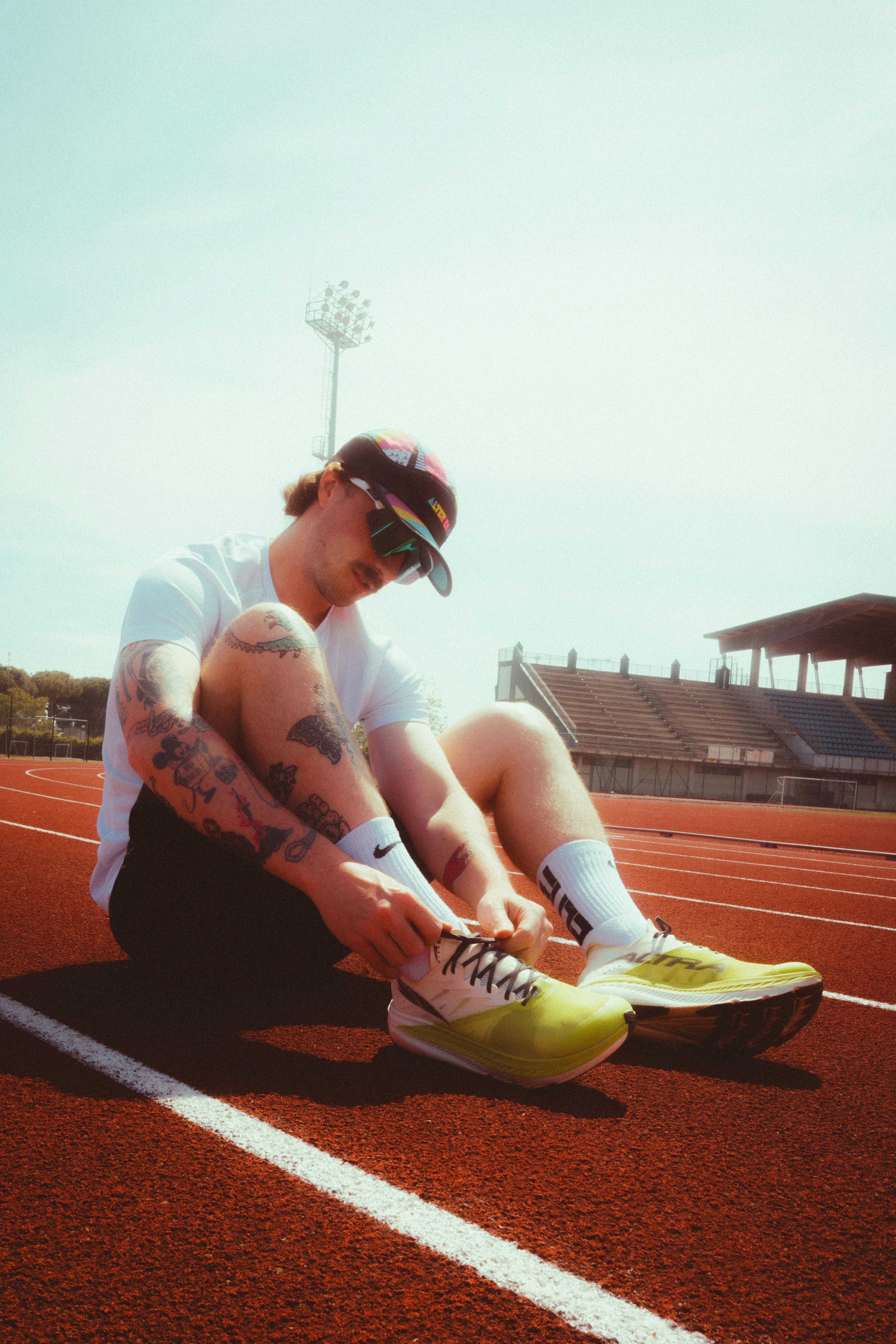 On the Track: Quiet Focus Before the Sprint