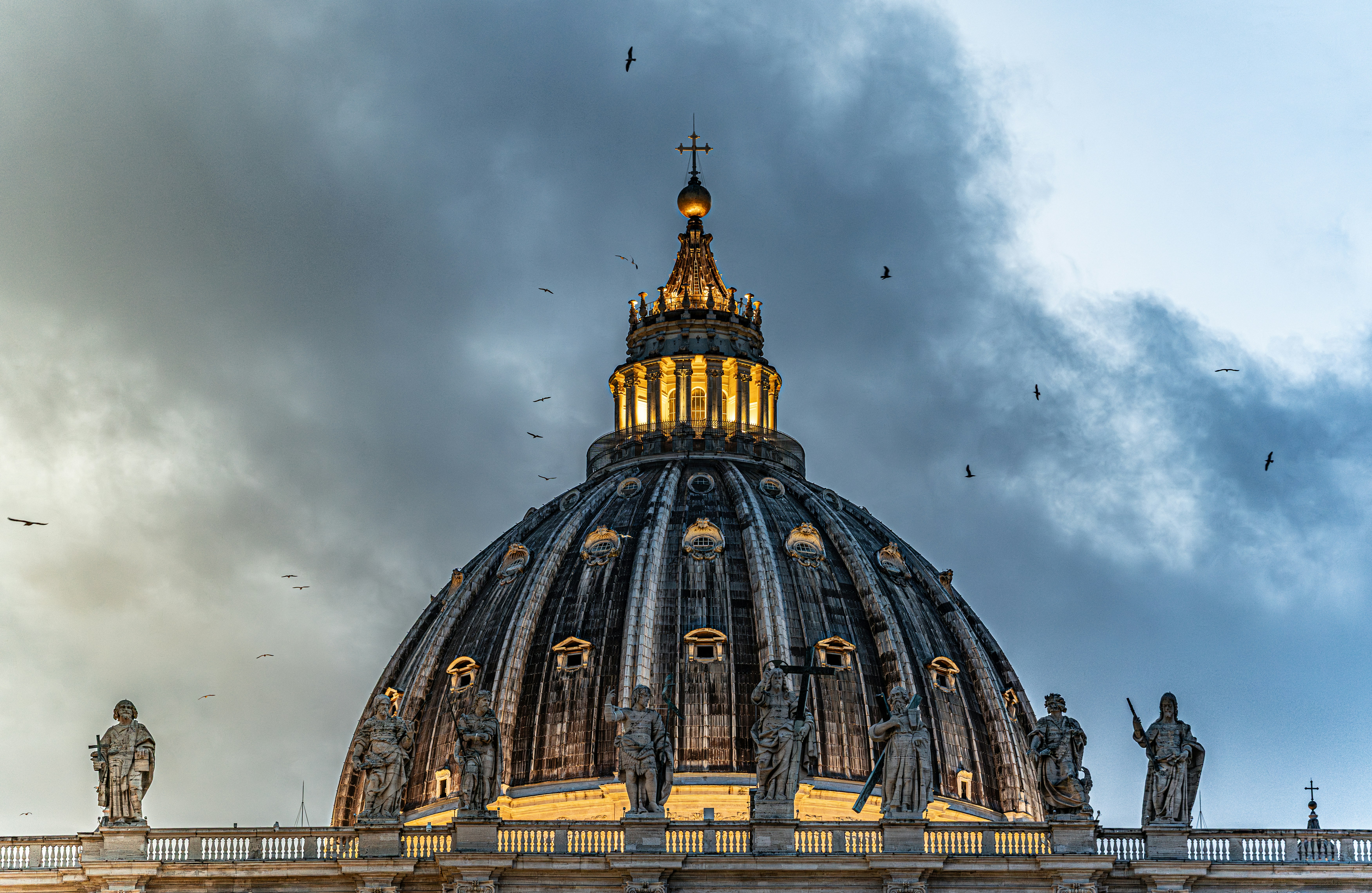 Golden Dome at Dusk: The Cathedral’s Quiet Ascendancy