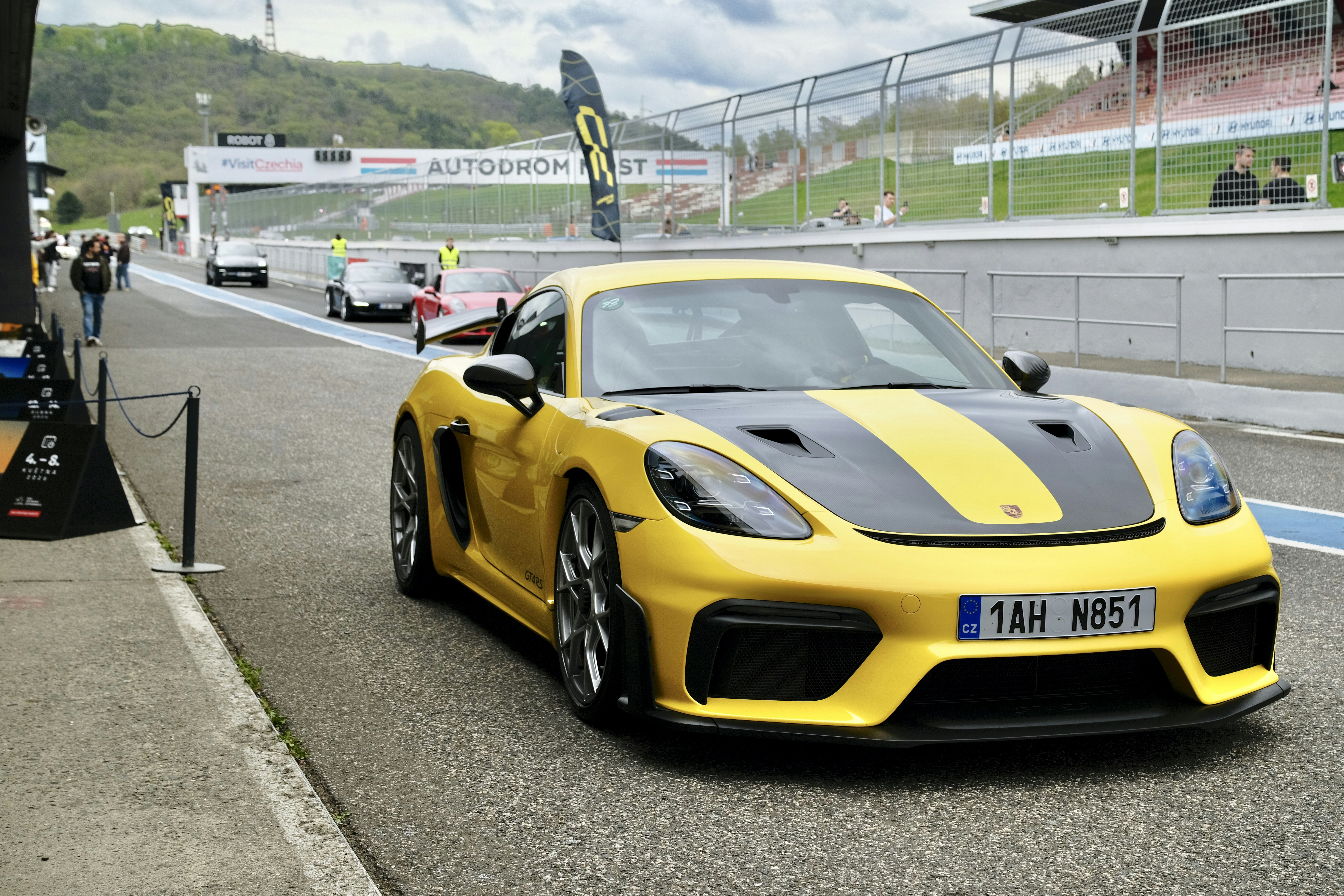 Yellow Porsche 911 GT4 Trackside Glare