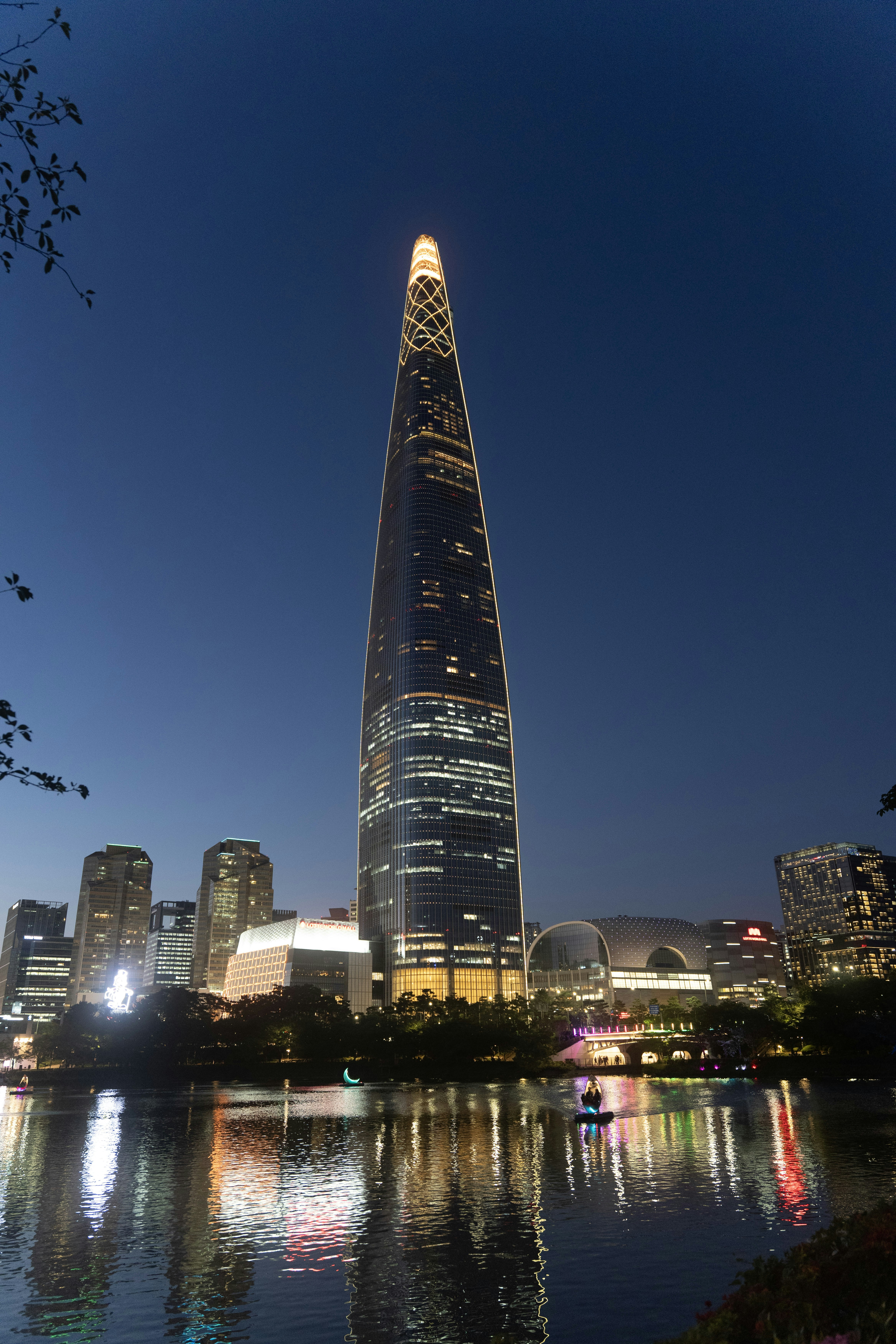 Skyline Spear: The City’s Tower Reaching for Night