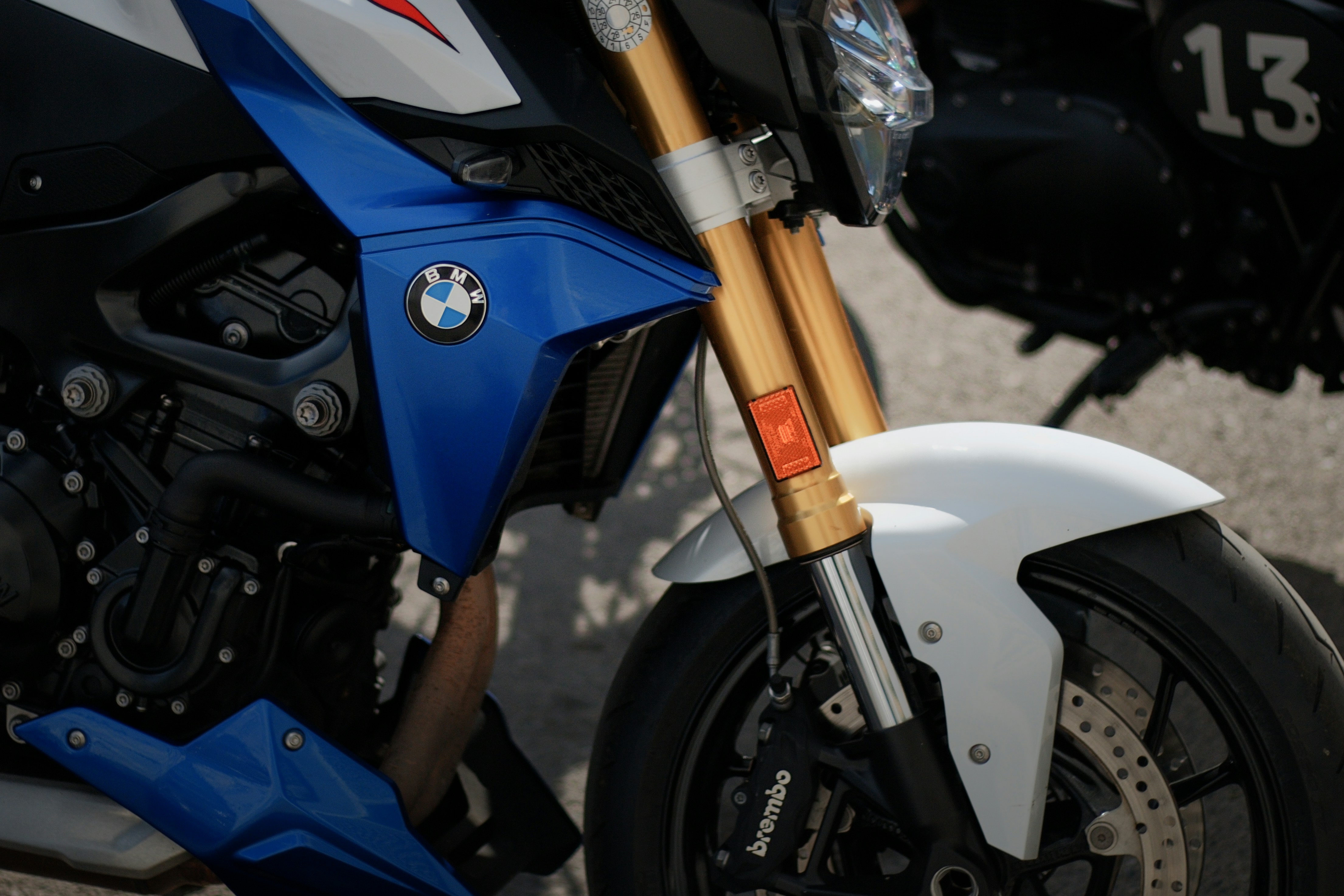 Blue BMW Ubermoto: Torqued Forks and Asphalt Glow