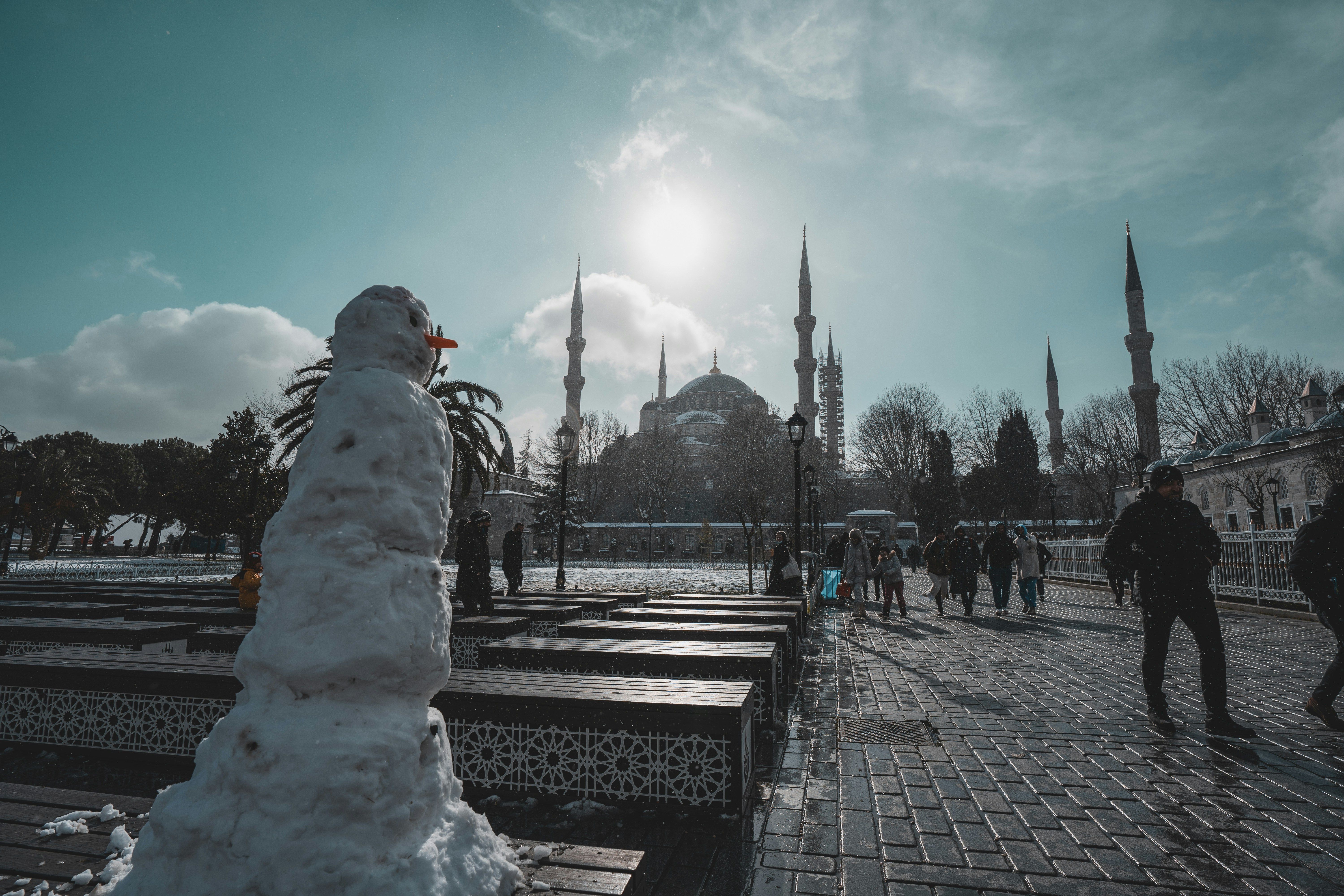 Snowlit Steps to the Blue Mosque: A Cold Afternoon Stroll