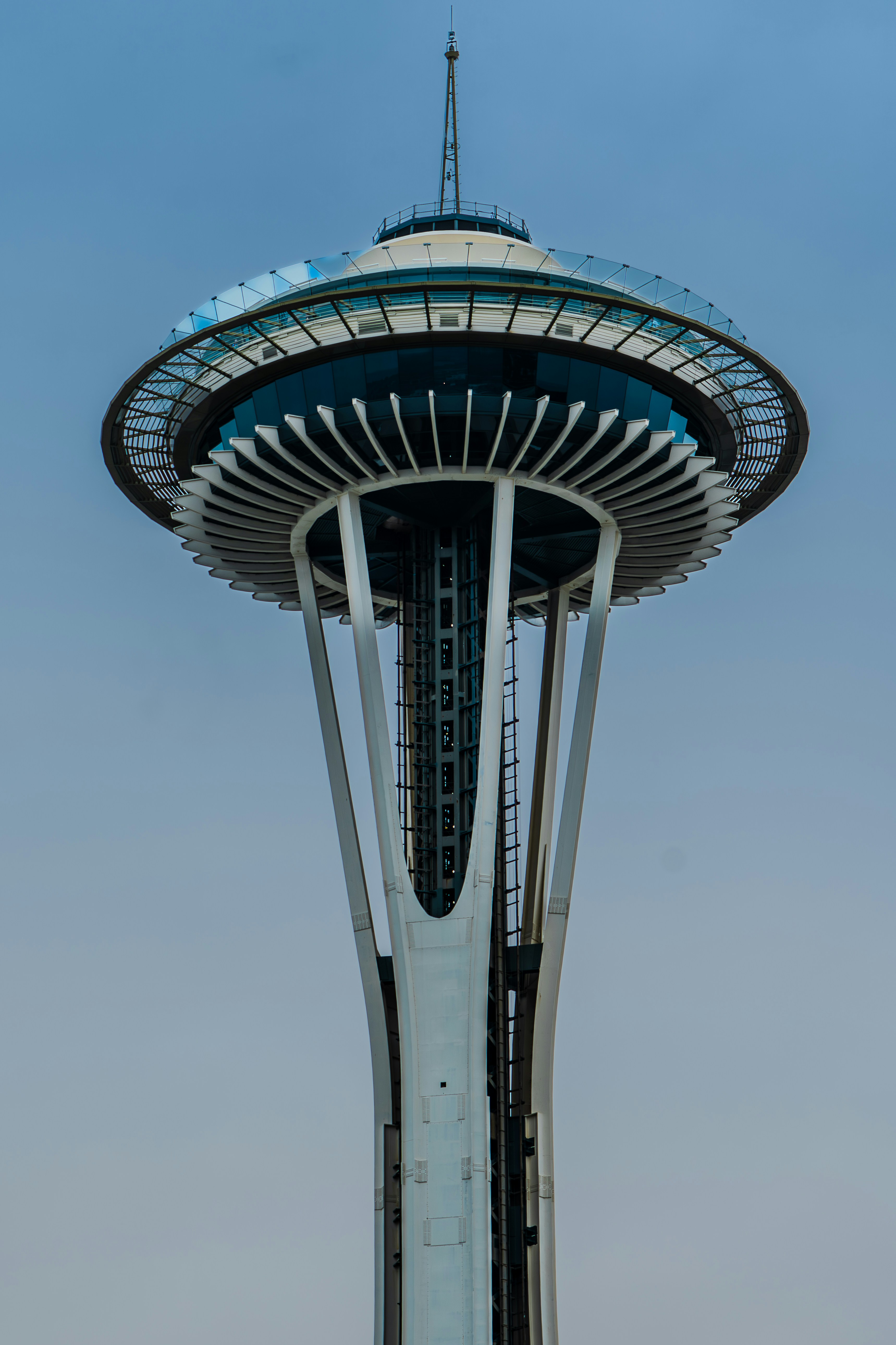 Seattle’s Skyward Dial: The Space Needle in Crisp Portrait