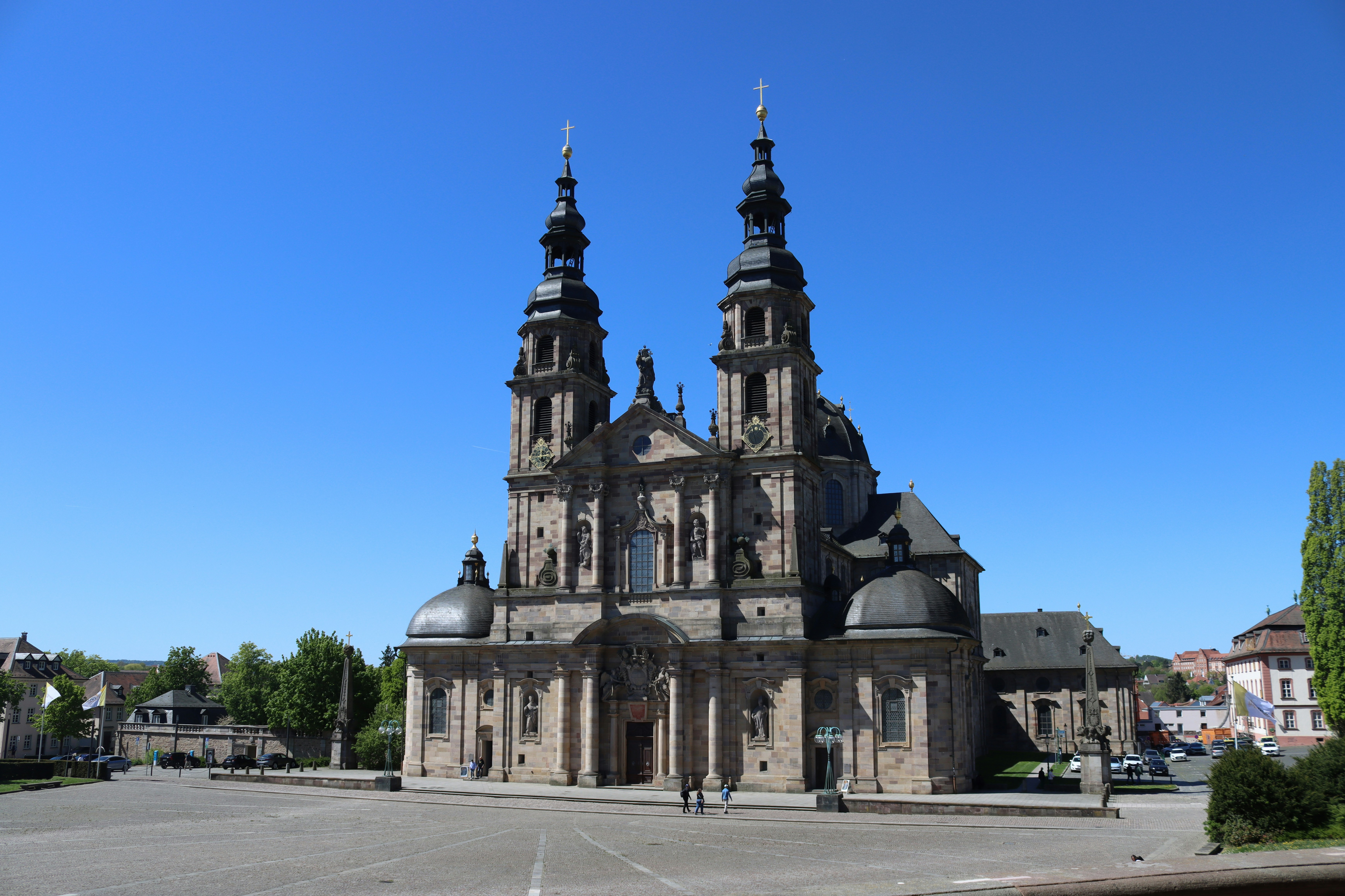 Cathedral in Clear Daylight: Symmetry and Stones