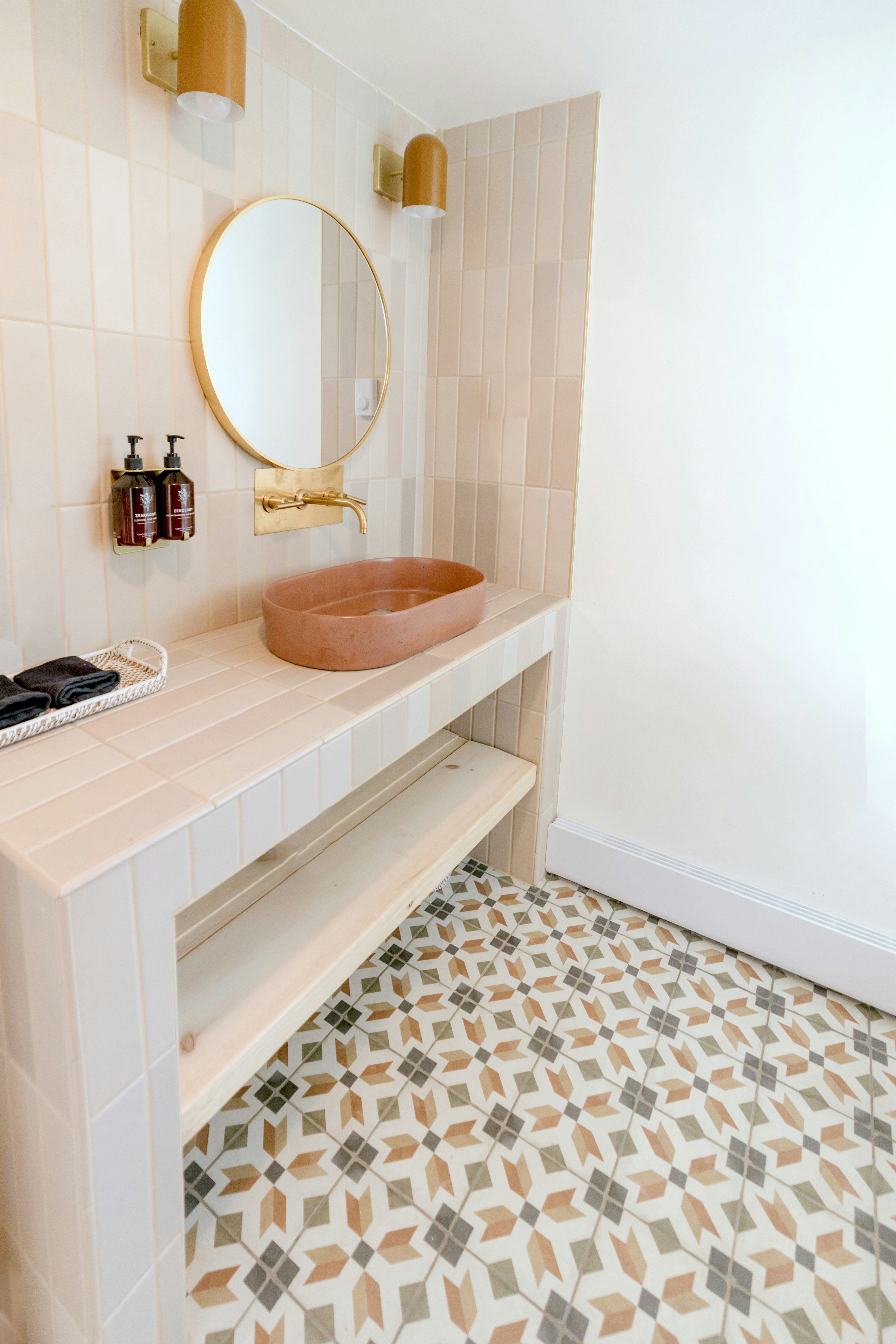 Minimalist Marble Sinkscape in Soft-Paced Bathroom
