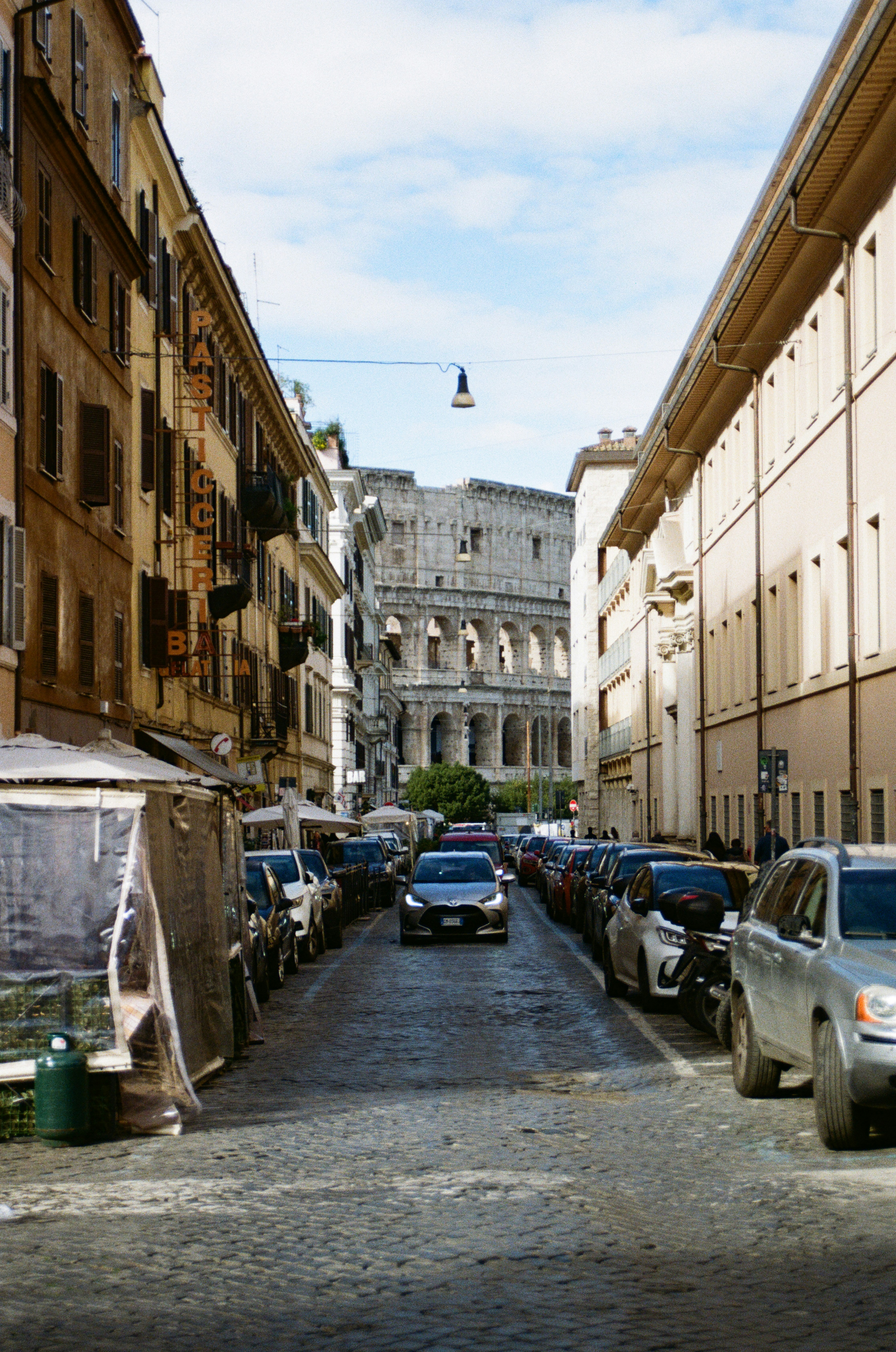 Colonnaded Rome: Street toward the Colosseum