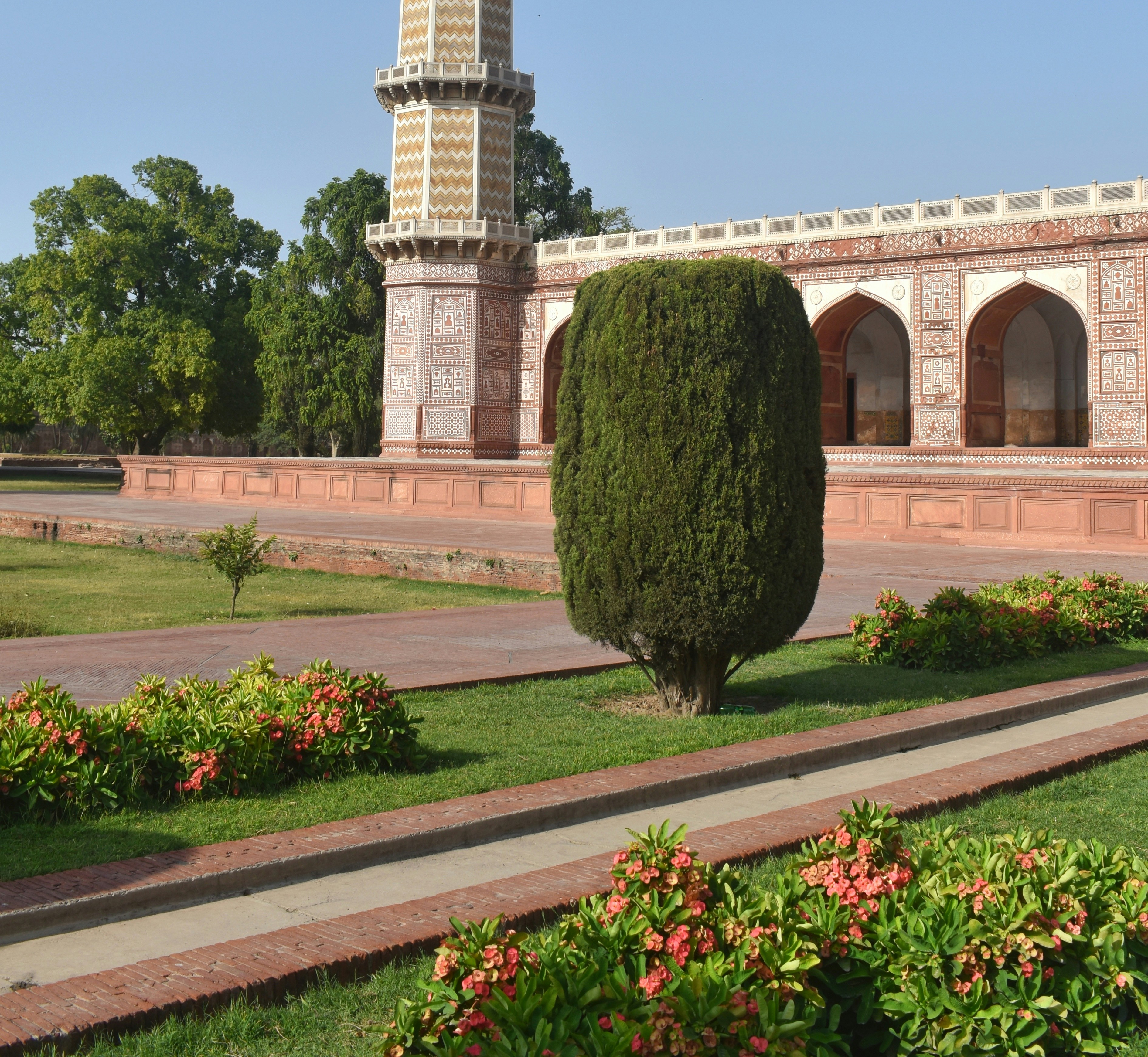 Symmetrical Terrace Garden Framed by Heritage Arches