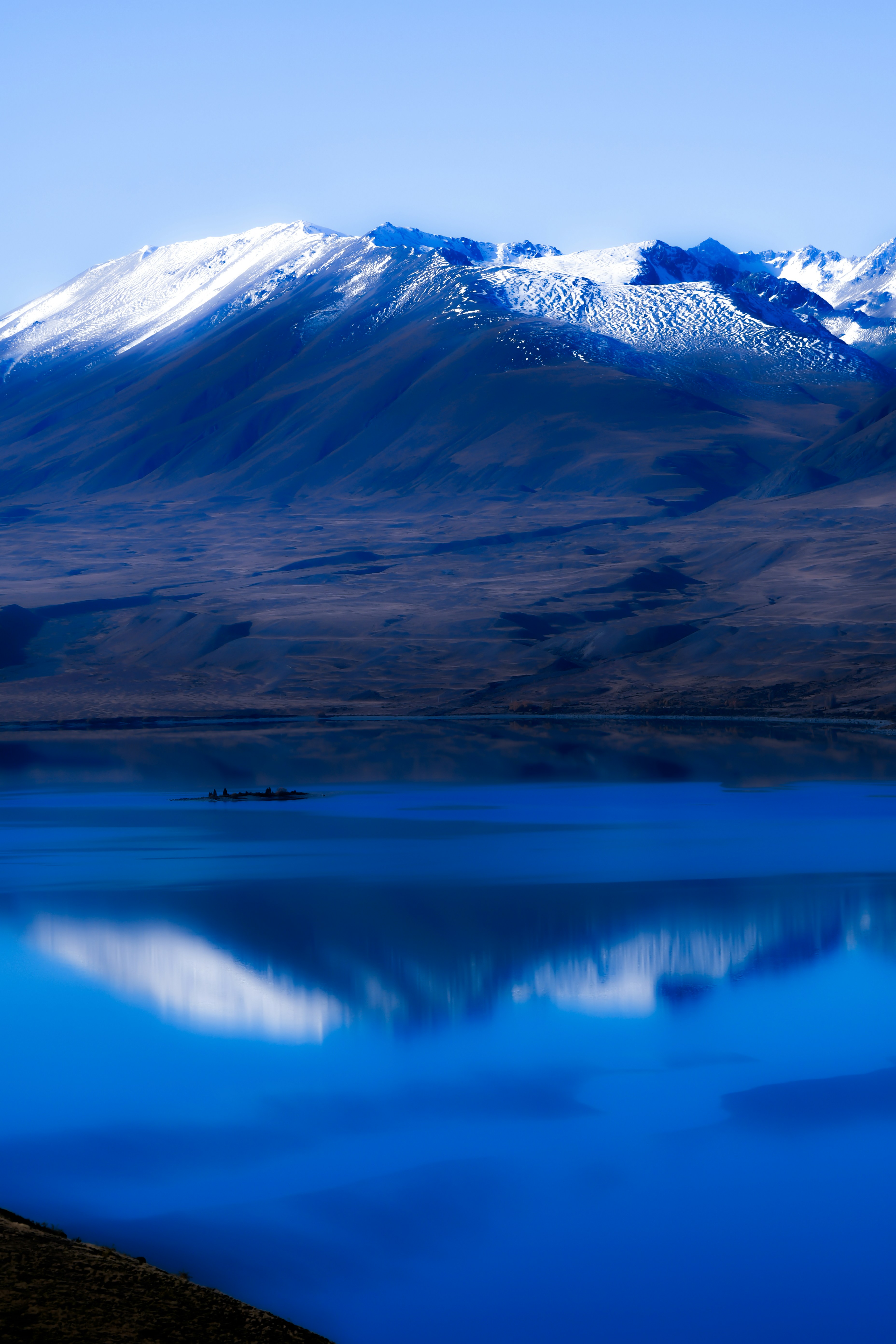 Azurite Summit Reflections over a Silent Lake