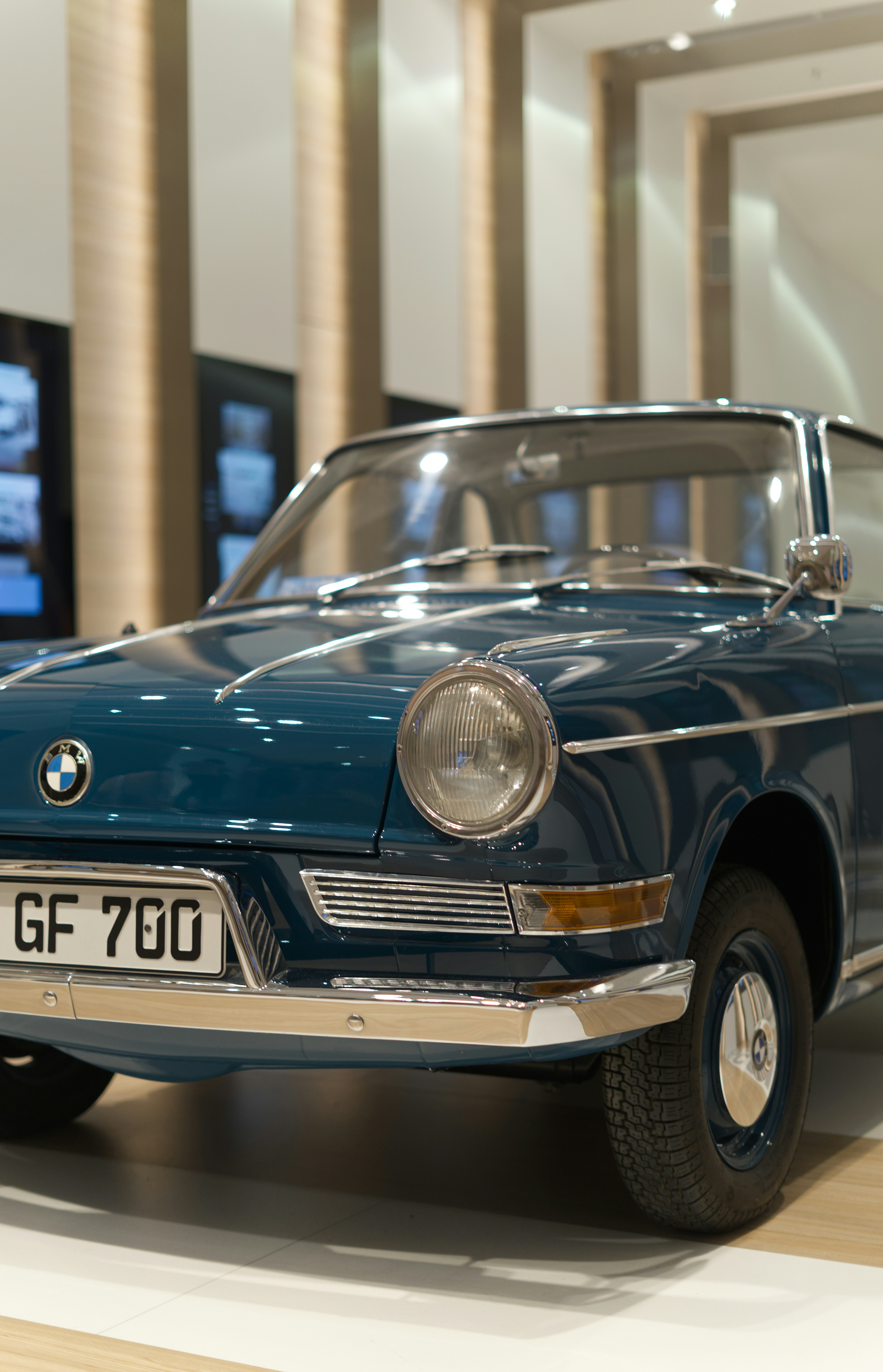 Classic Blue BMW Contour: Eye of the Vintage Exhibit