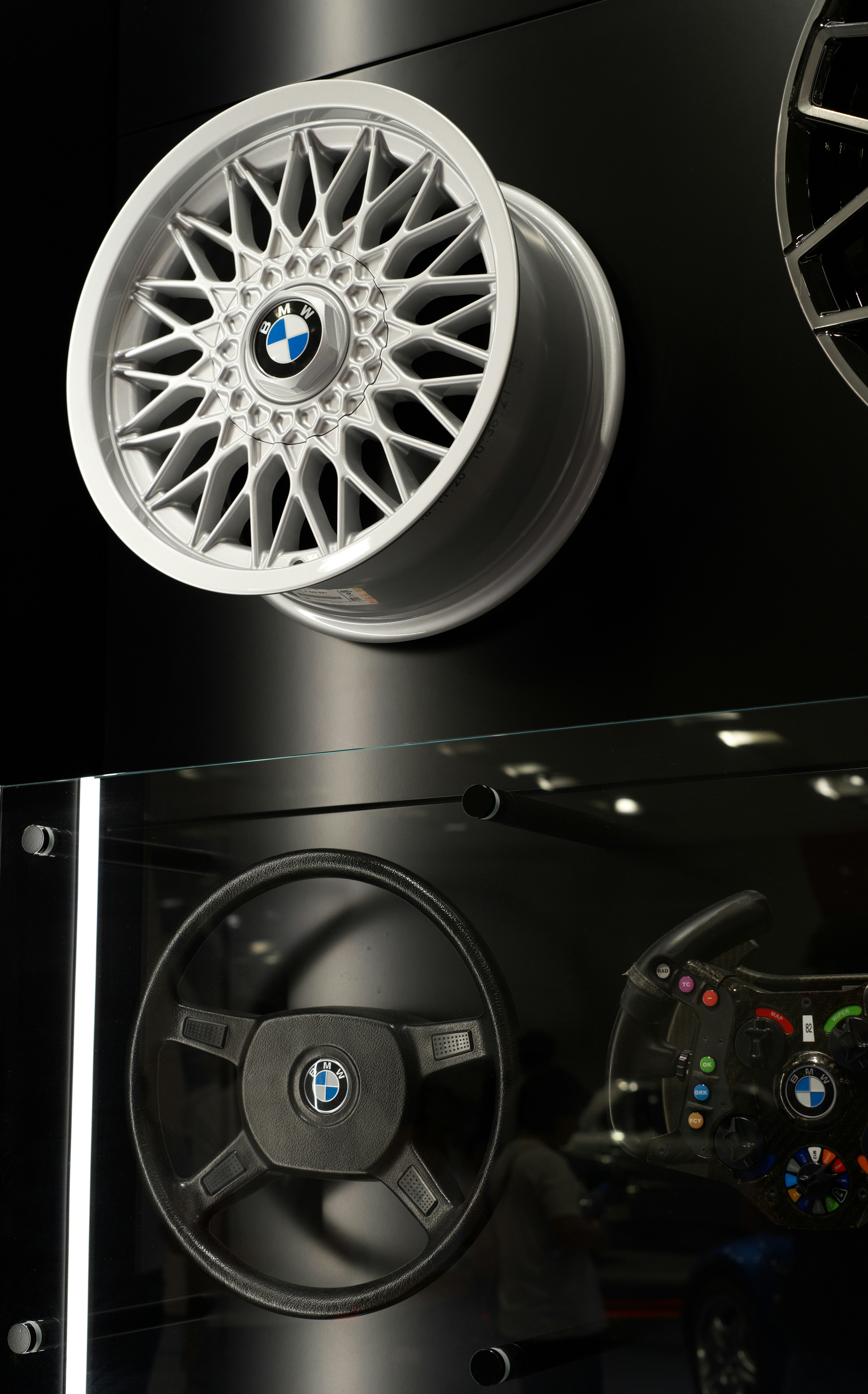 BMW Wheel Masterpiece: A Closer Look at Precision and Craft