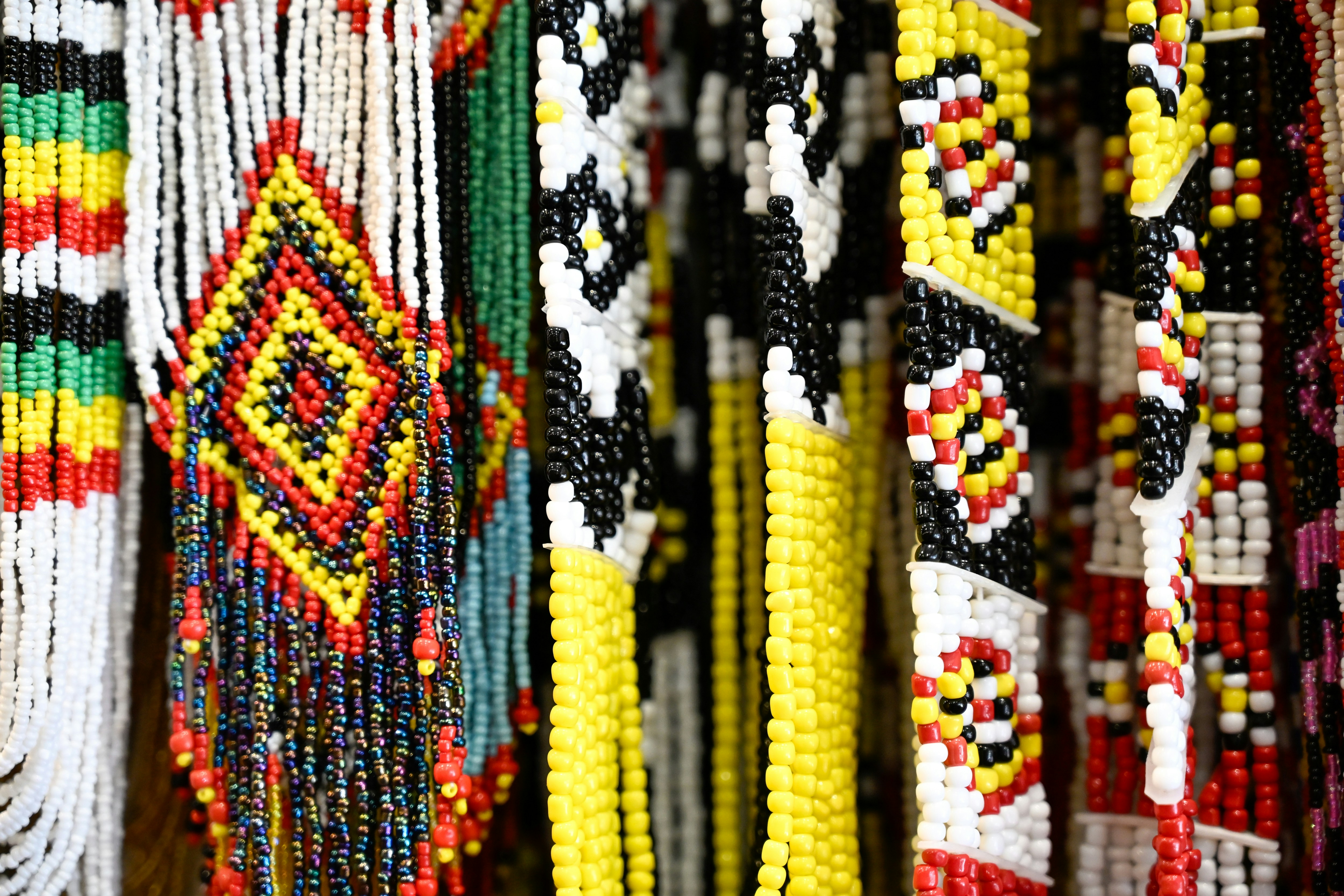 Bead Garden: A Spectrum of Handcrafted Patterns