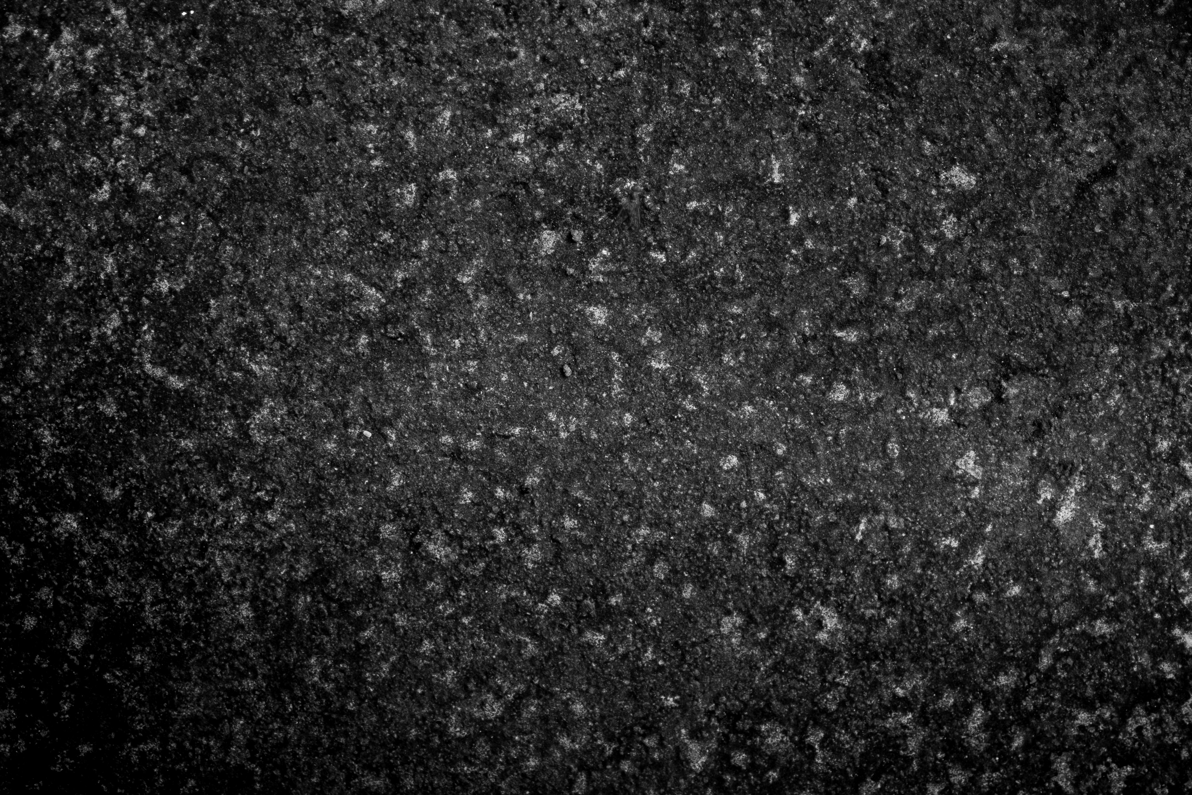 Granular Quiet: A Mono Night on Wet Asphalt