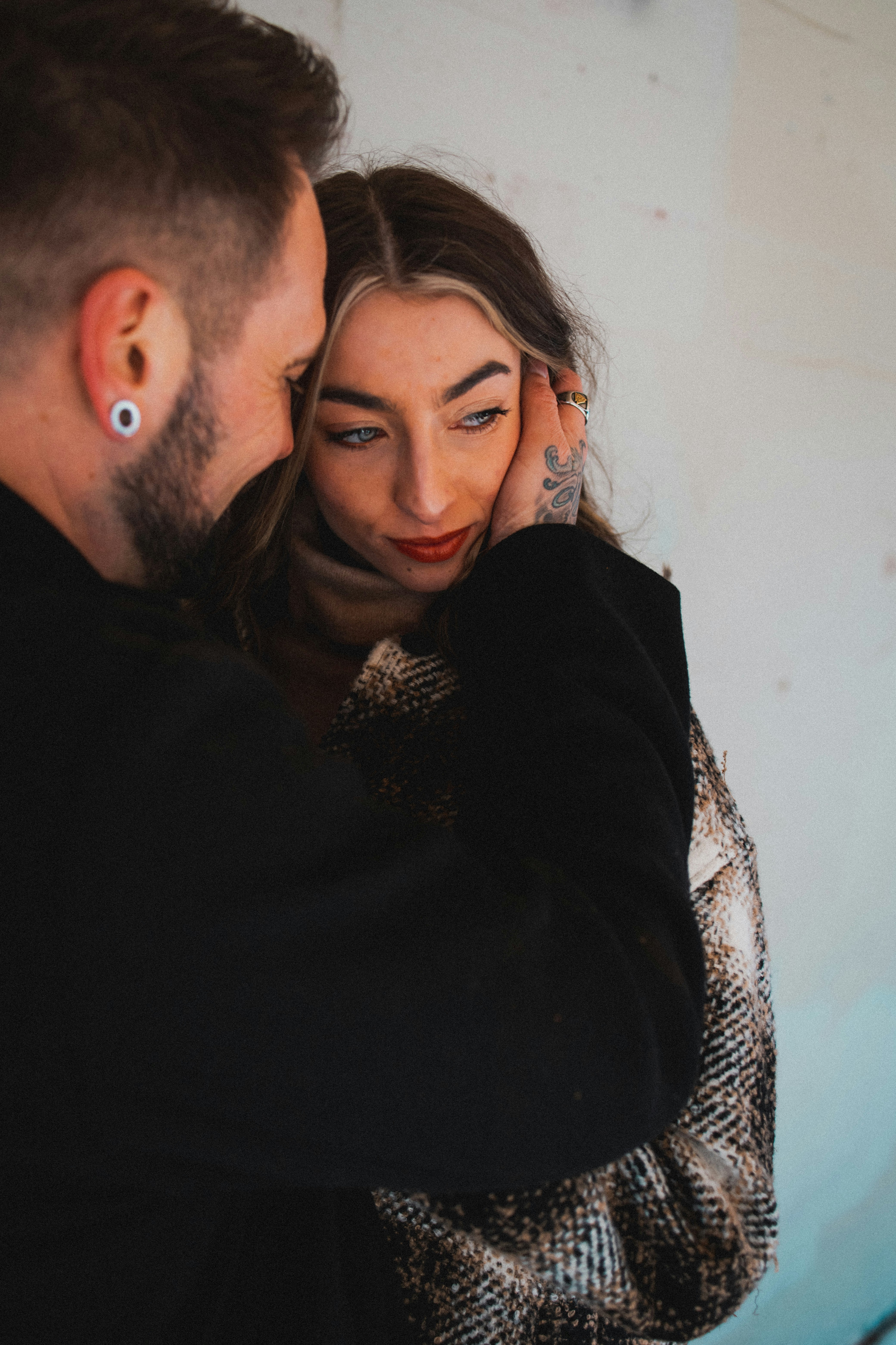 Intimate Moment: The Gaze Between Hands and Hair