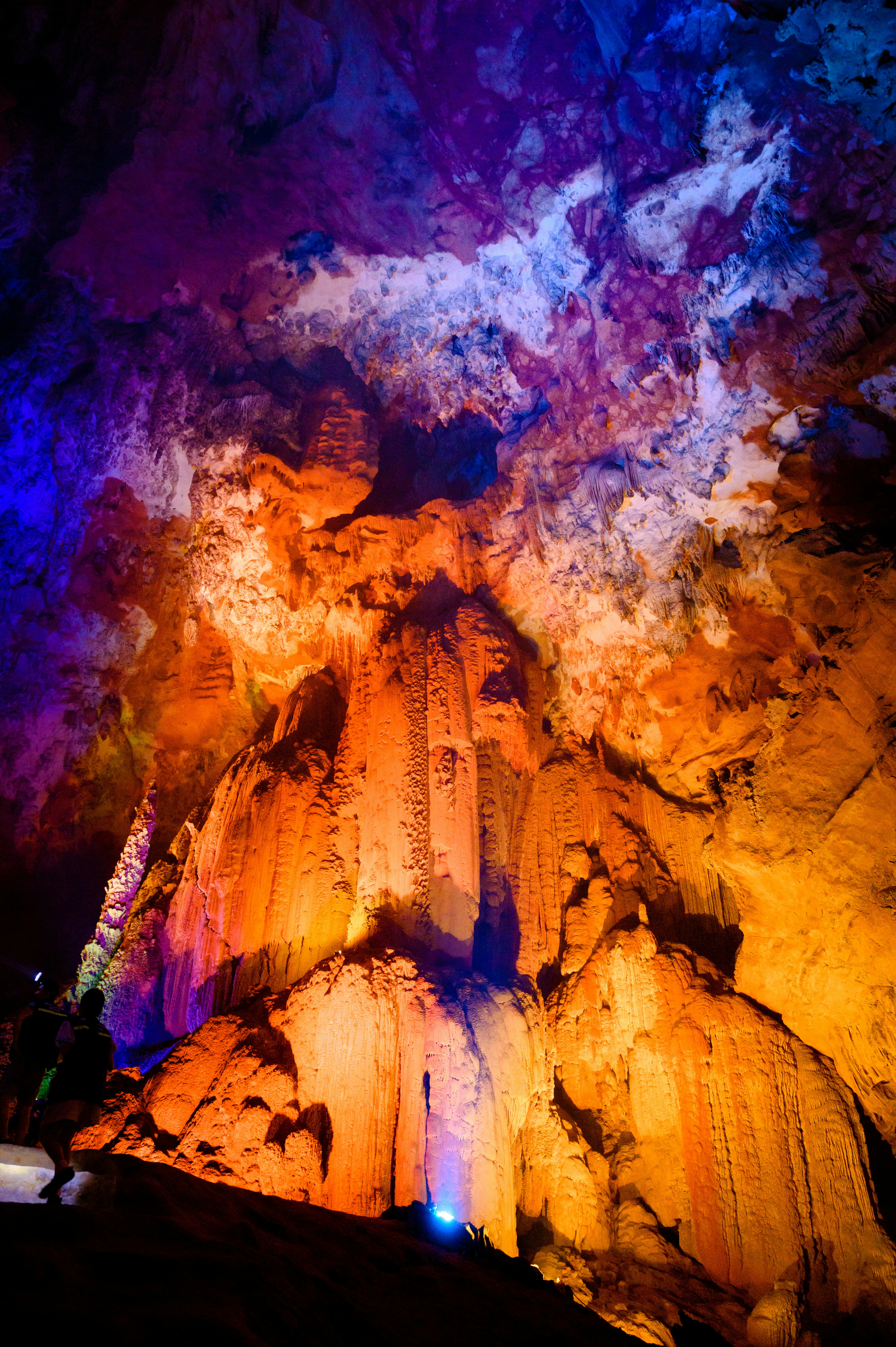 Cavern of Ember and Ice: A Prism of Color in the Deep