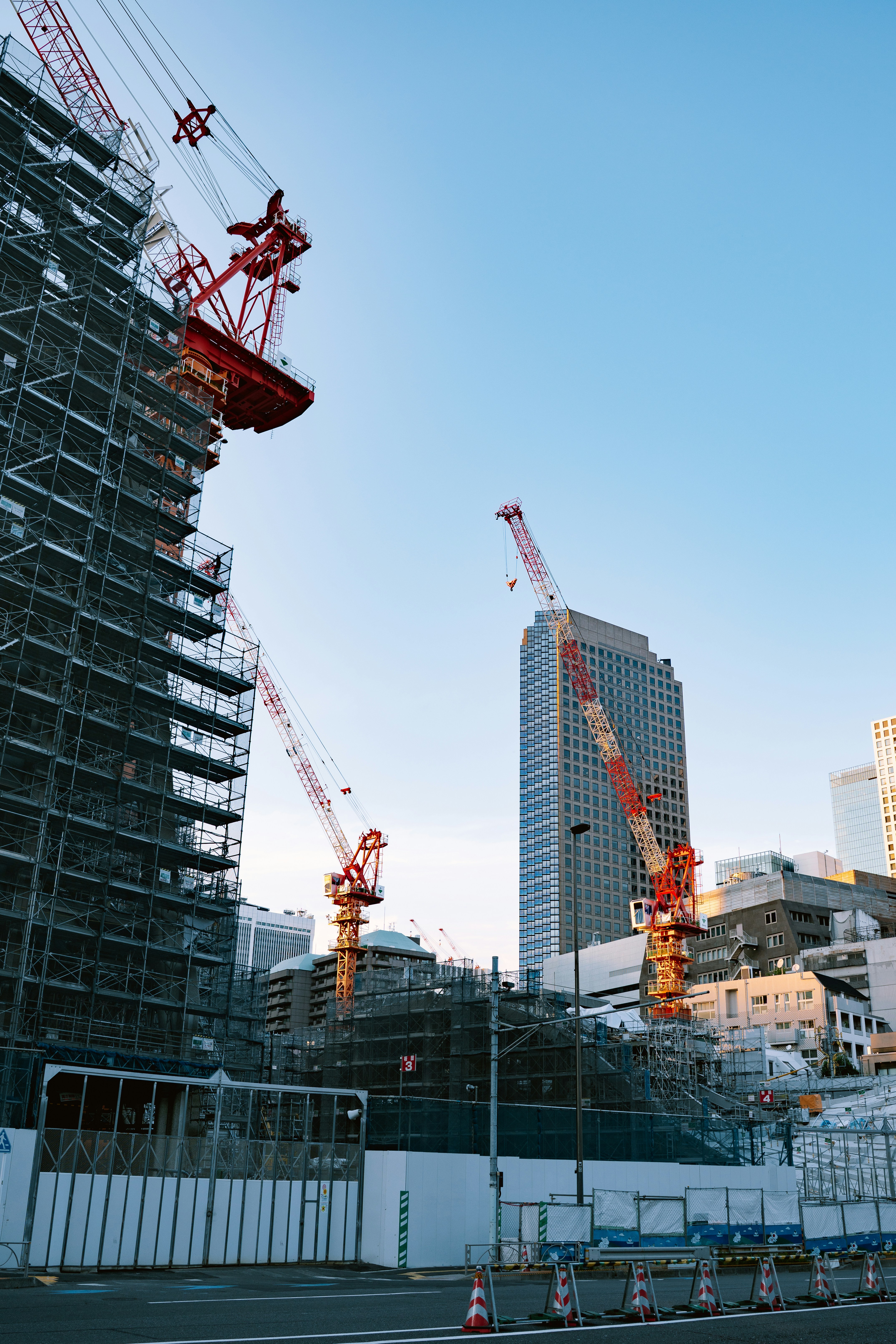 Crane City: Skyline Under Construction at Dusk
