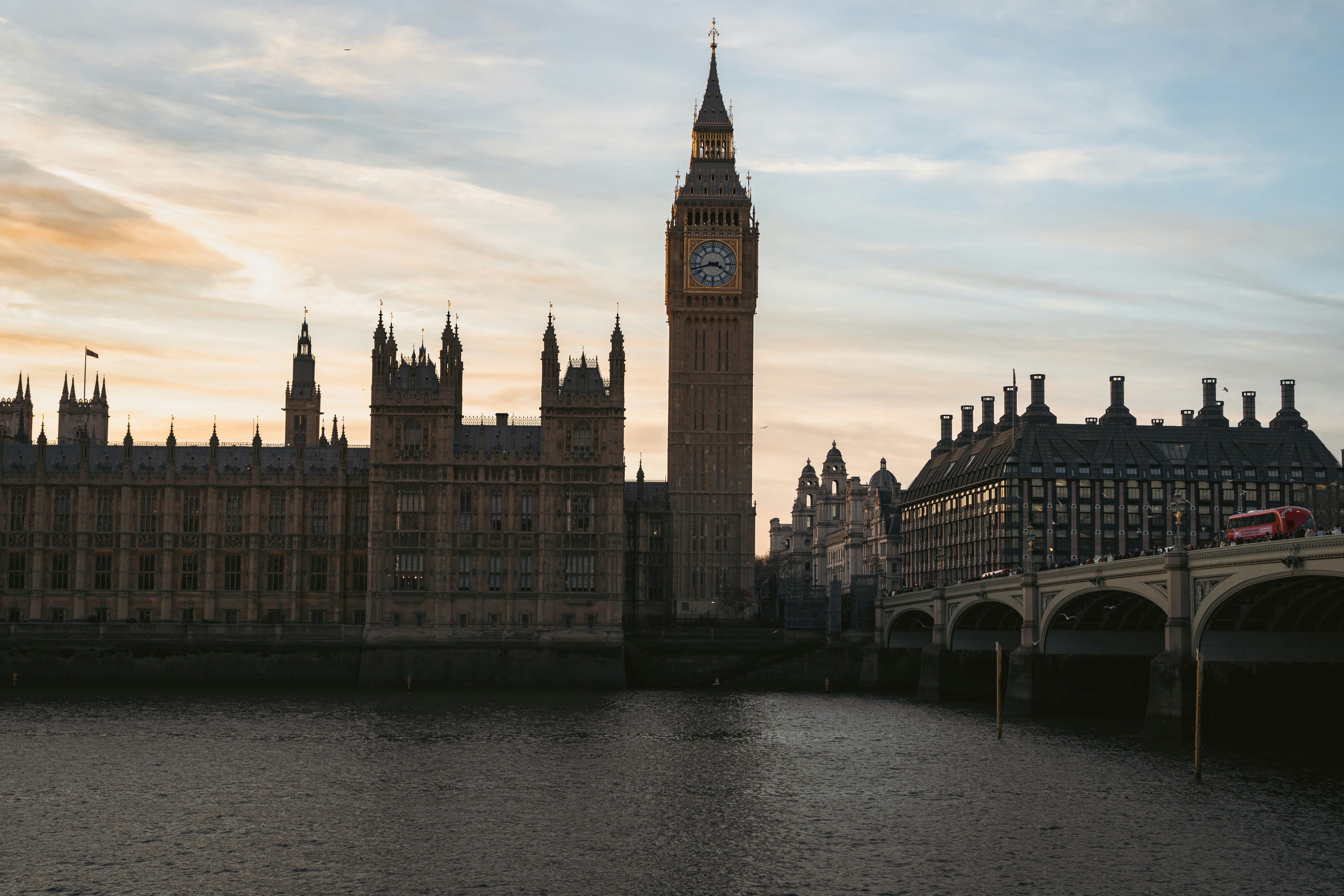 Evening Silhouette over the Thames: Big Ben and Westminster Bridge