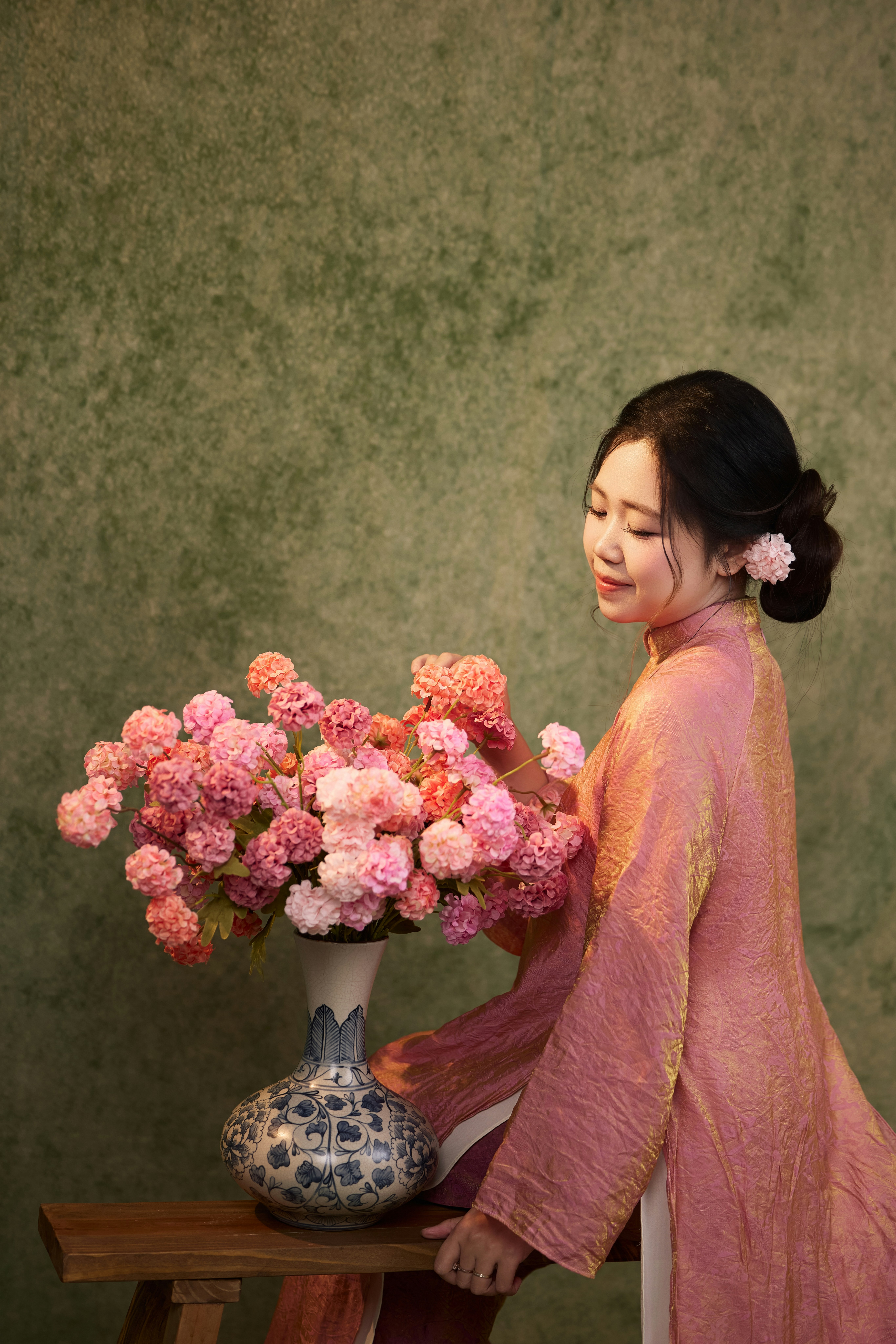 Soft Pink Reverie: A Quiet Moment with Hydrangeas