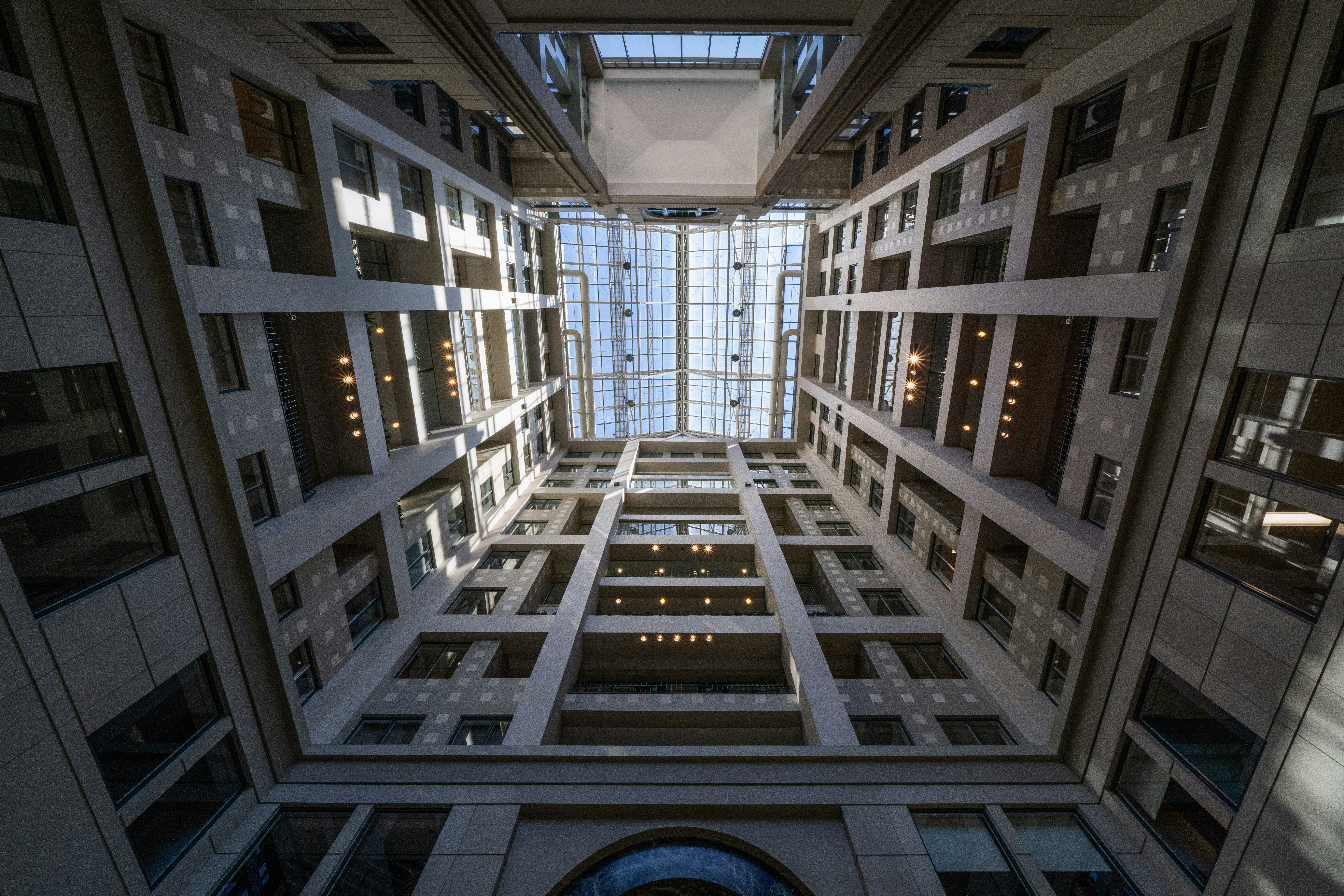 Atrium Corridor to the Sky: A Geometric Descent