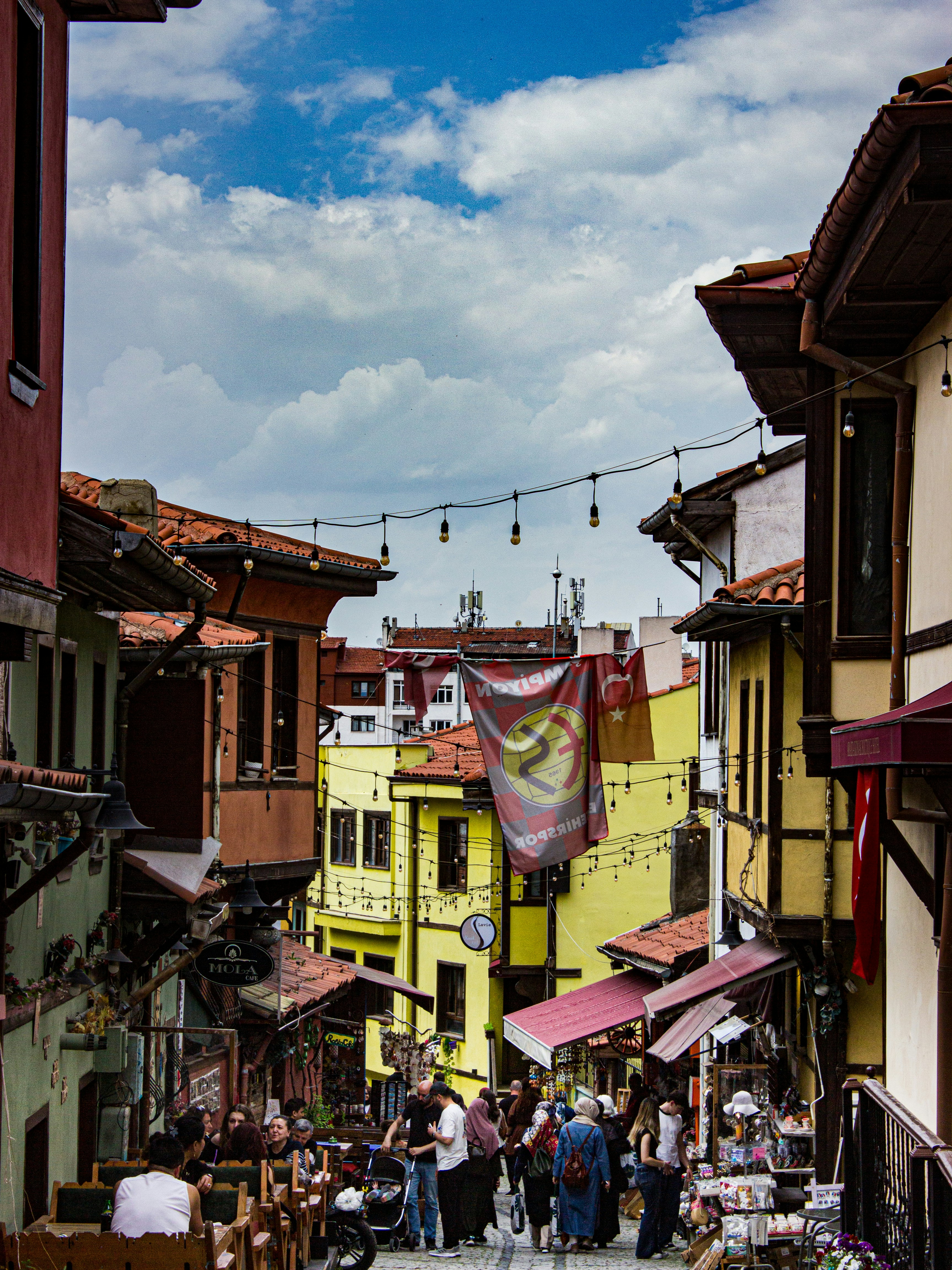 Lanterns, Color, and Courtyards: A Bustling Balkan Alley