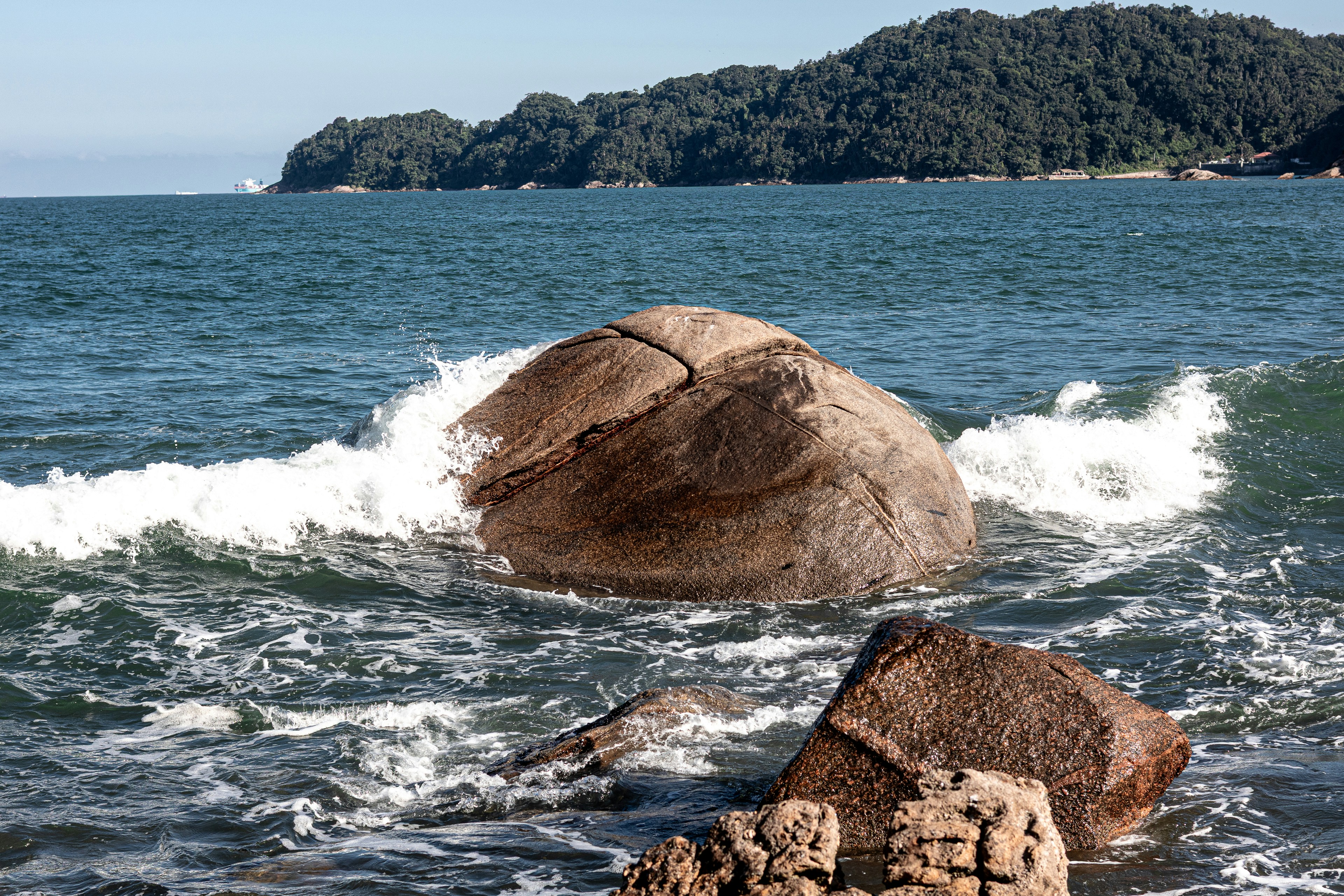 Rock Sentinel in the Sea: A Quiet Coastal Moment