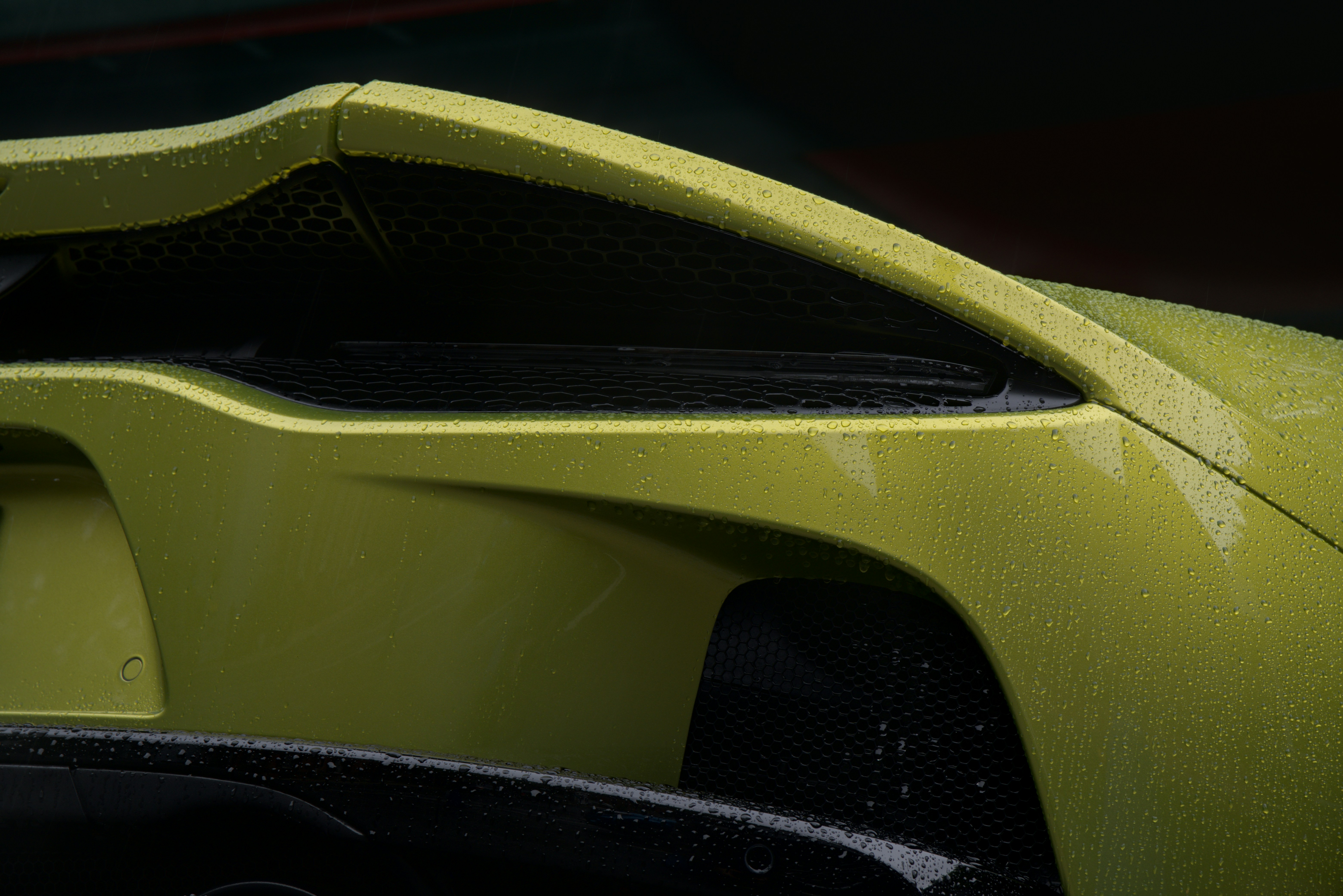 Lime Accents: the Car’s Bold Edge in Rain