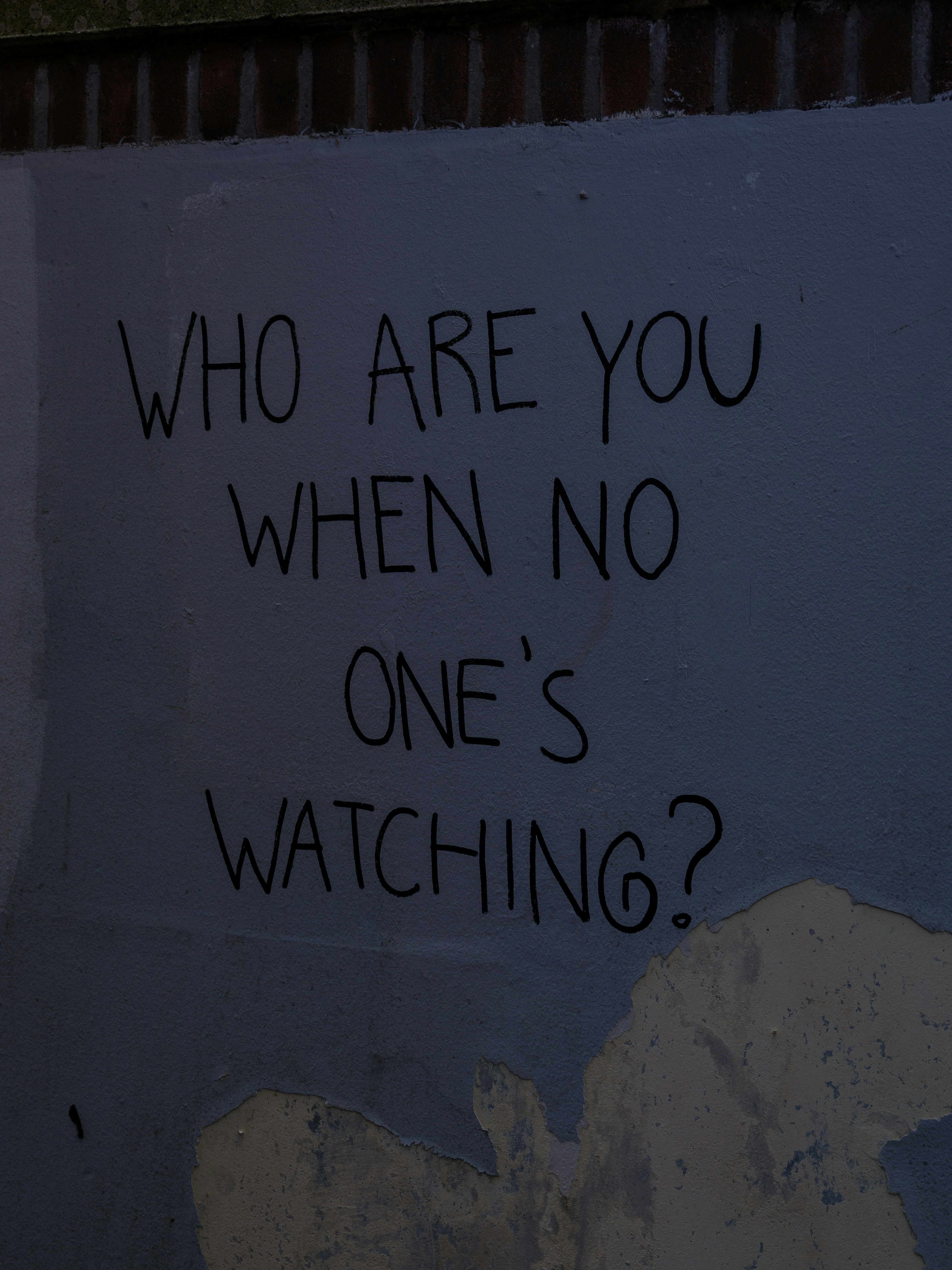 Whispers on a Wall: A Lyrical Graffiti Note