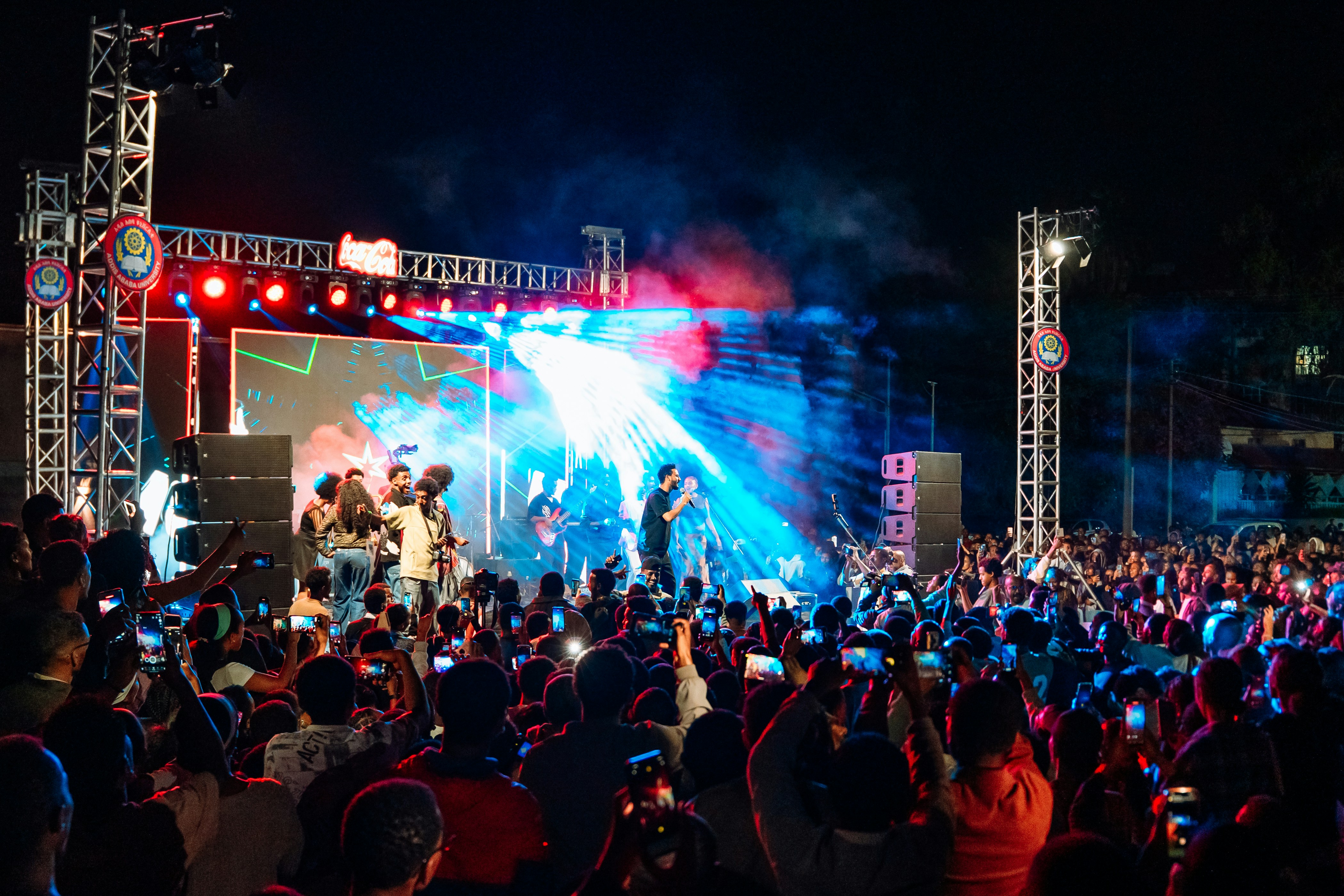 Midnight Pulse: Band Lights Up an Ocean of Fans