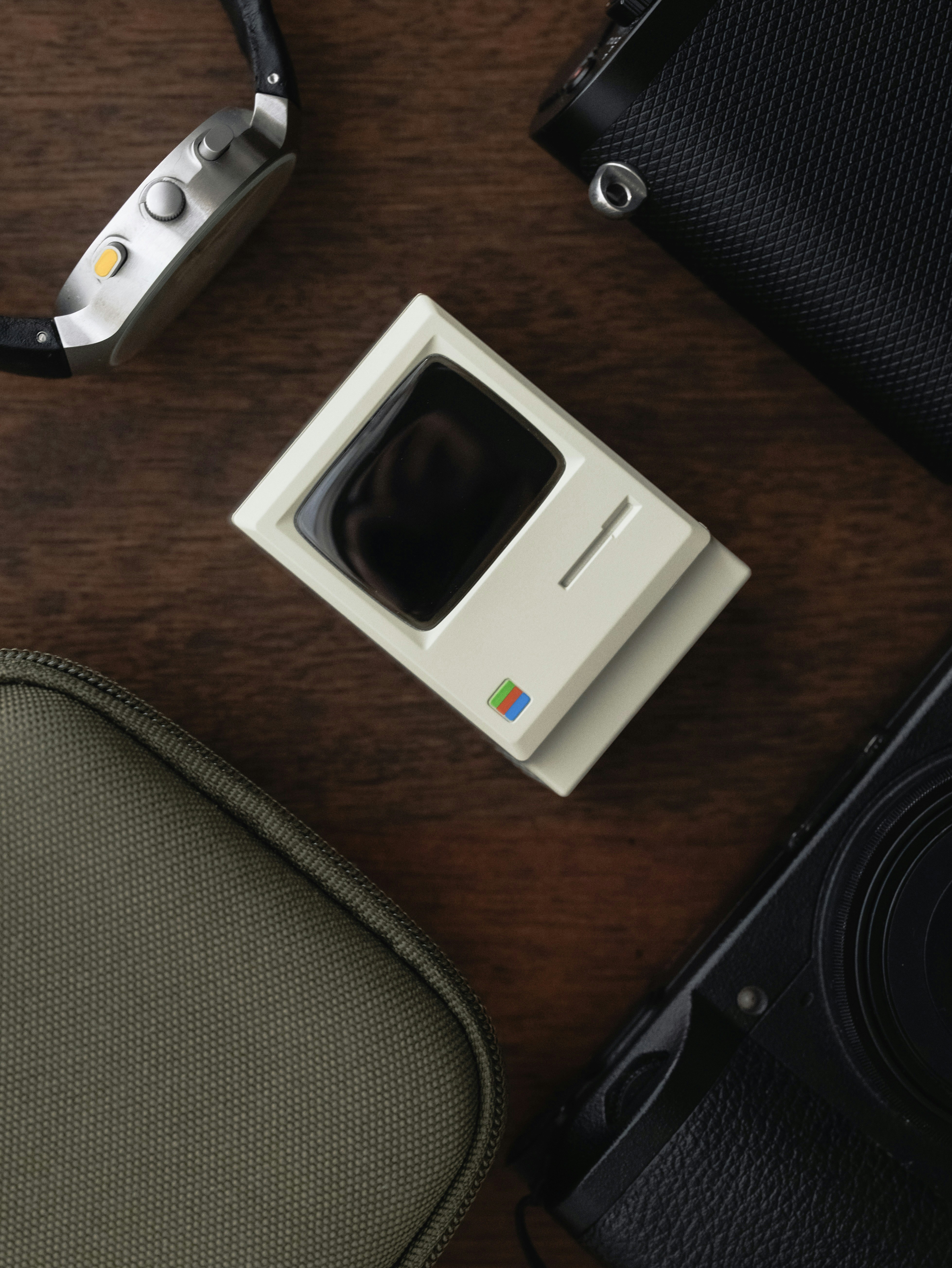 Nostalgia in Focus: Vintage Polaroid at the Studio Table