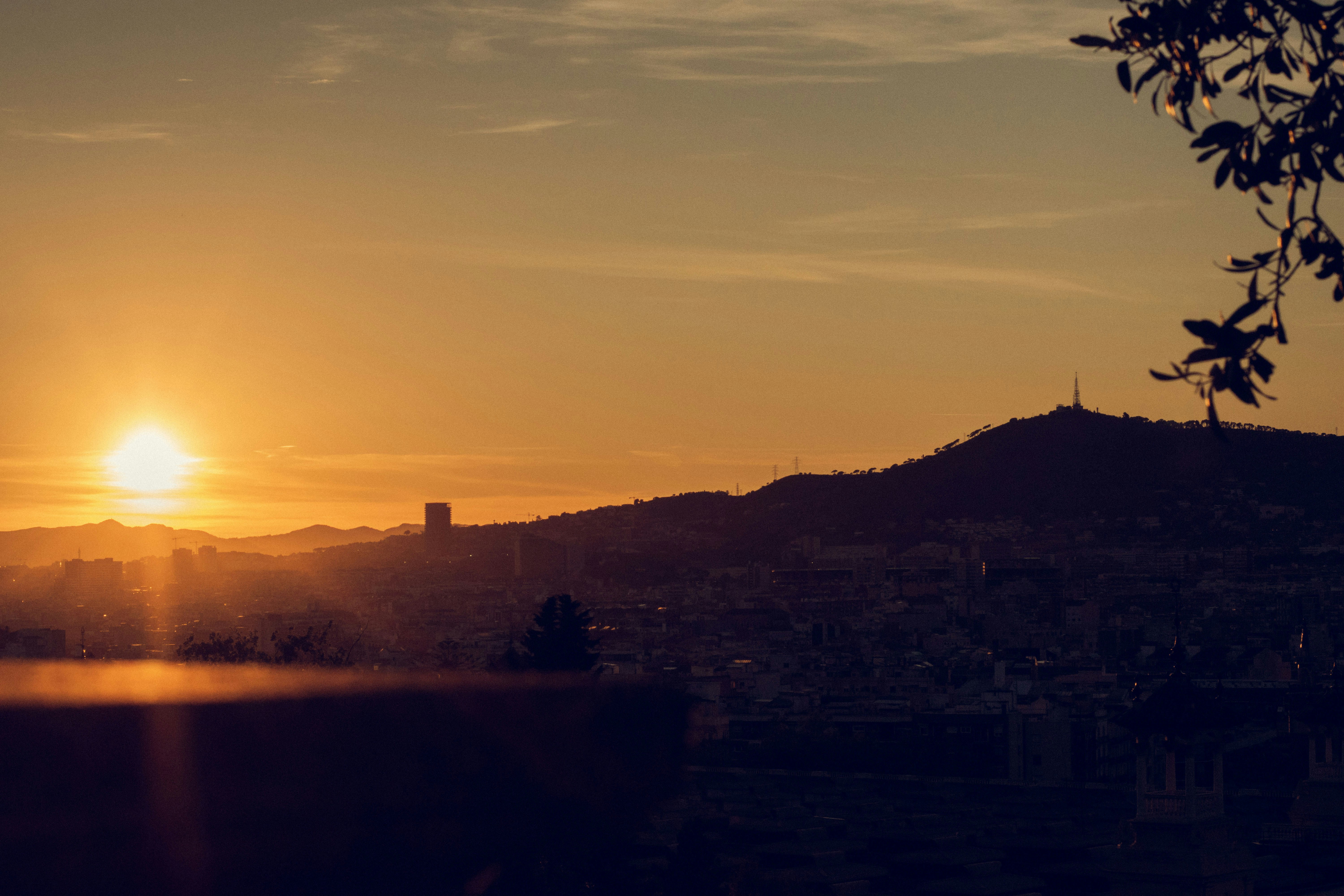 Golden Hour Over a Quiet Horizon