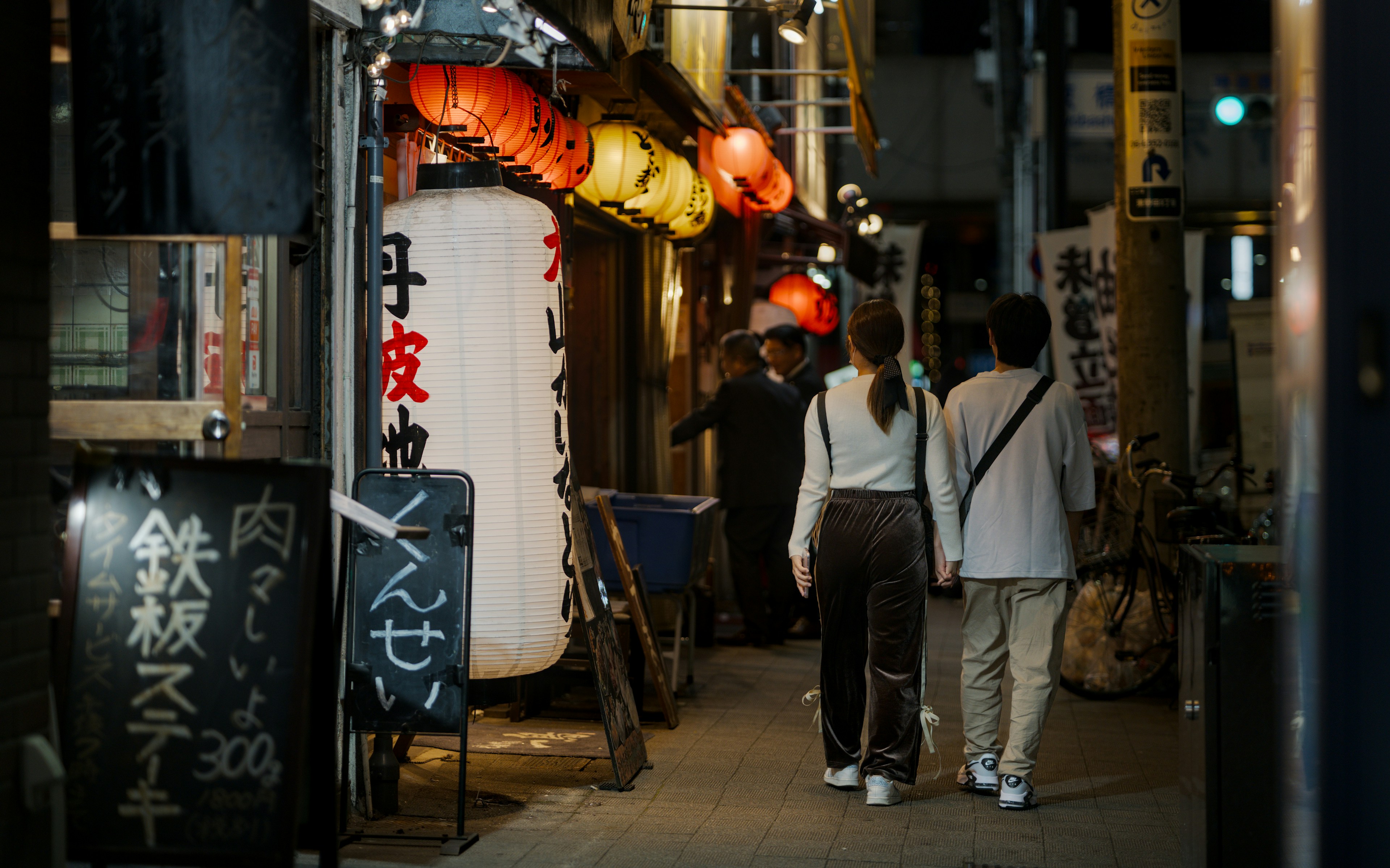 Lantern-lit Alley Stroll in a Night Market
