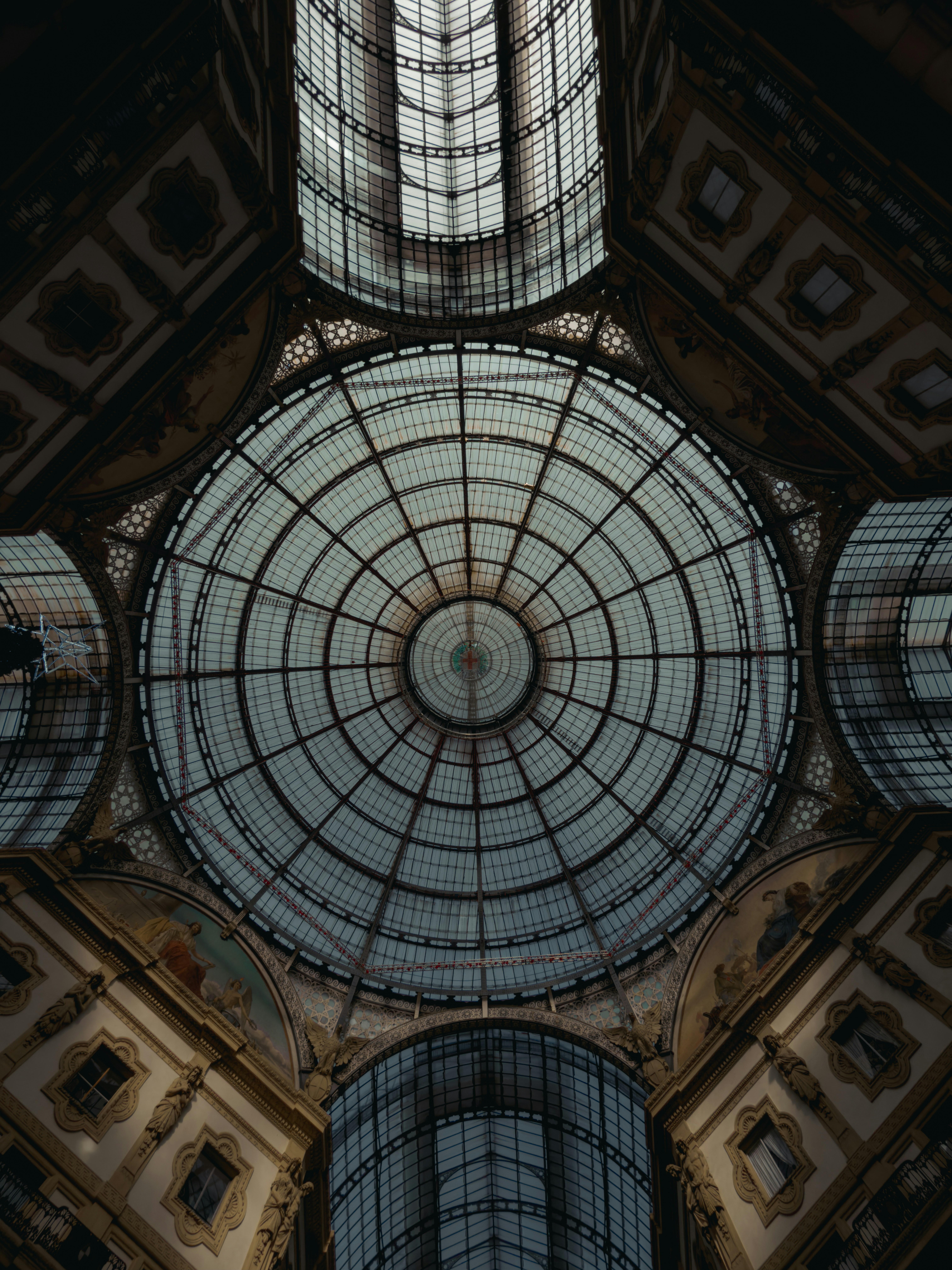 Orbital Glass: A Cathedral of Curved Light
