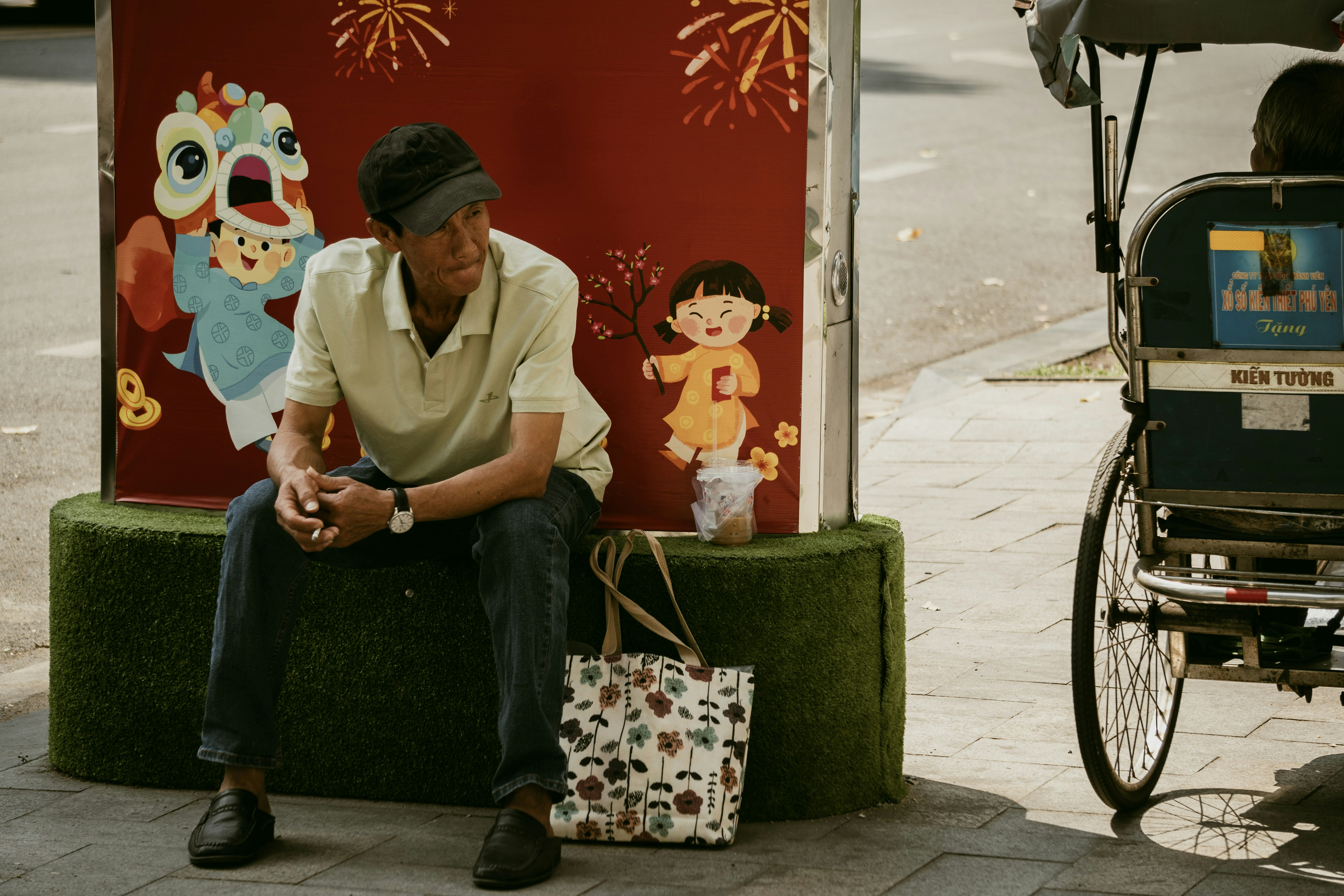 Street Companion: A Quiet Moment by the Red Lanterns