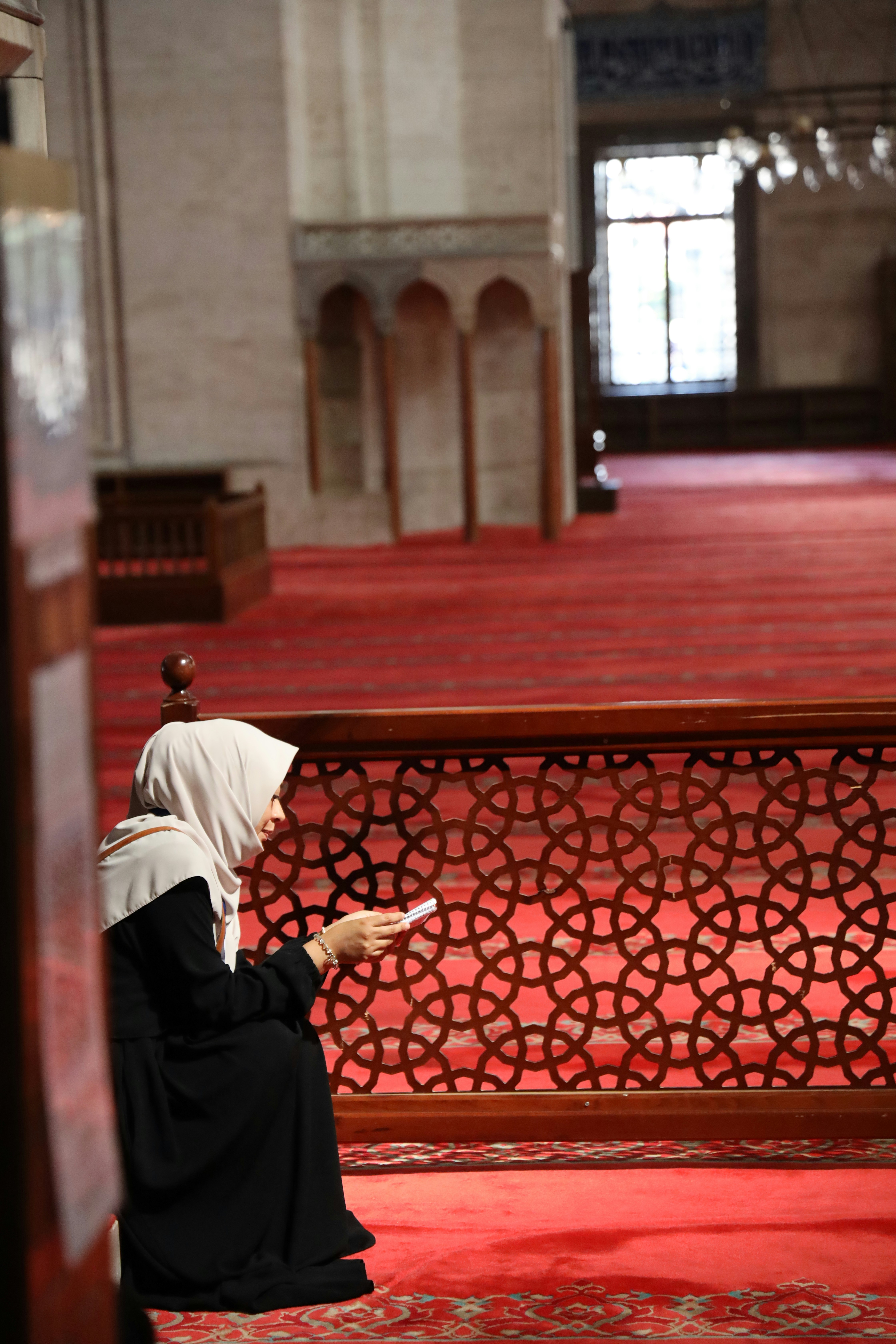A Quiet Moment in Red Carpet Aisle