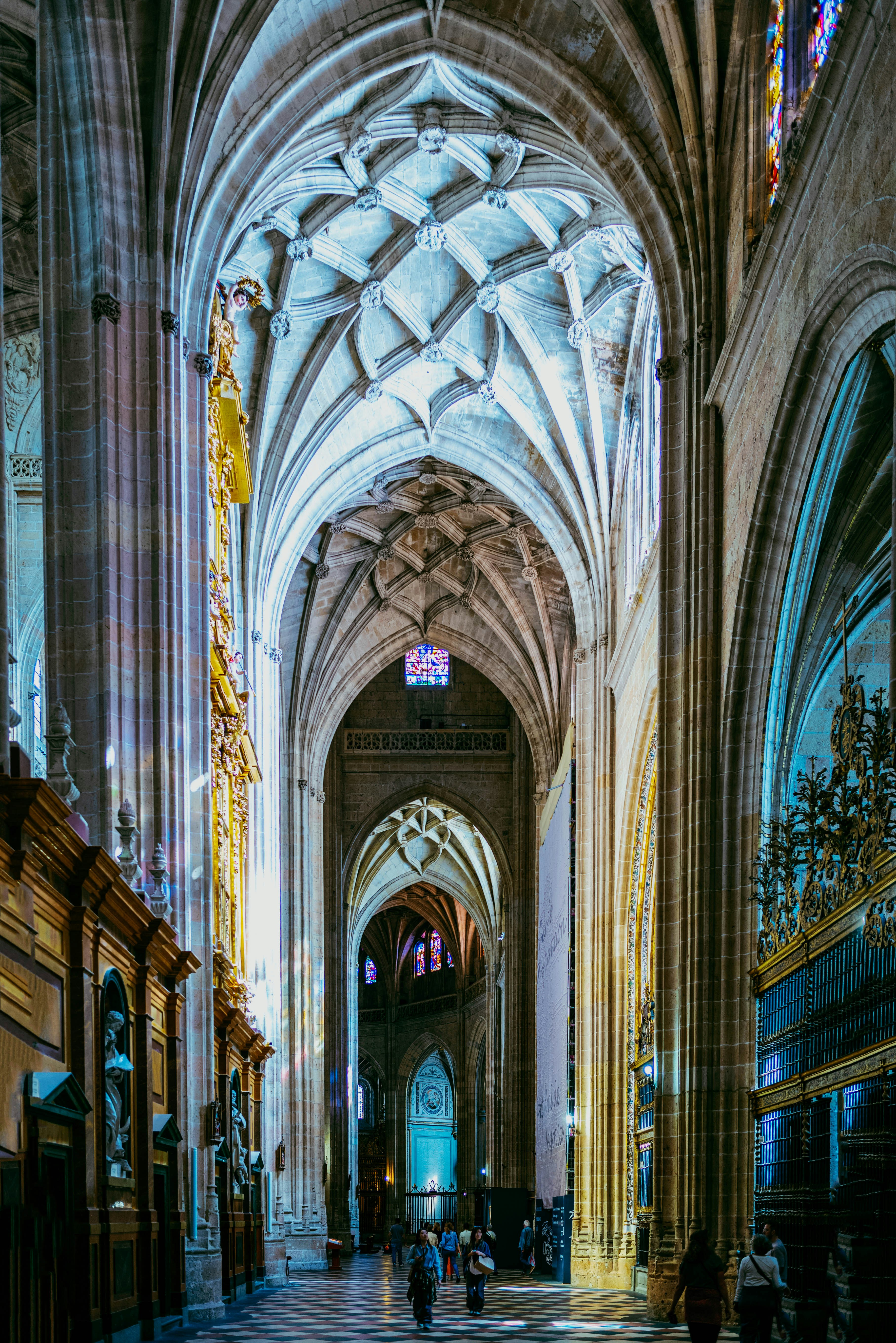 Gothic Vaults Guided by Light: A Cathedral Atrium in Bluish Quiet