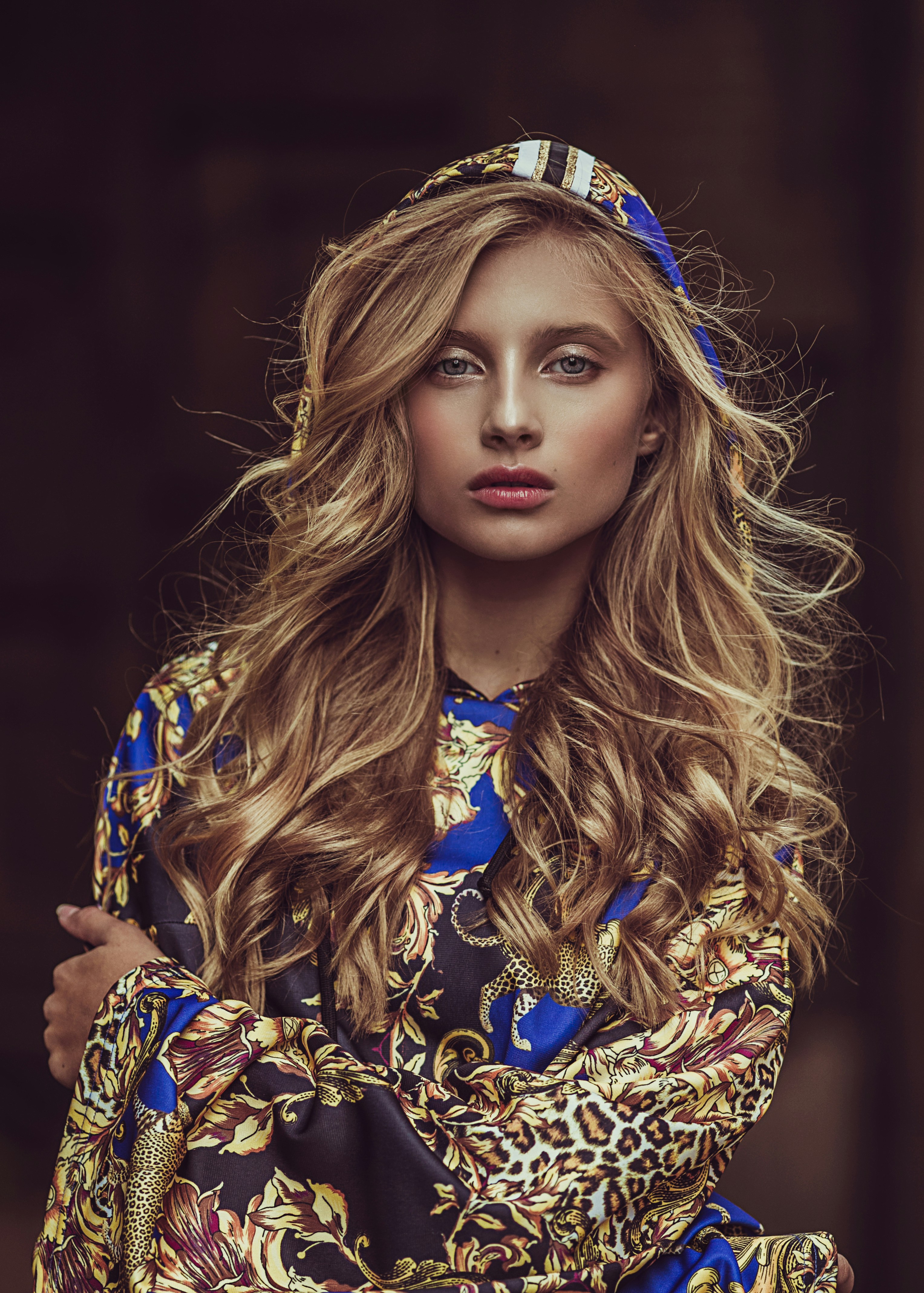 Gilded Waves: Portrait of a Portrait-Ready Gaze