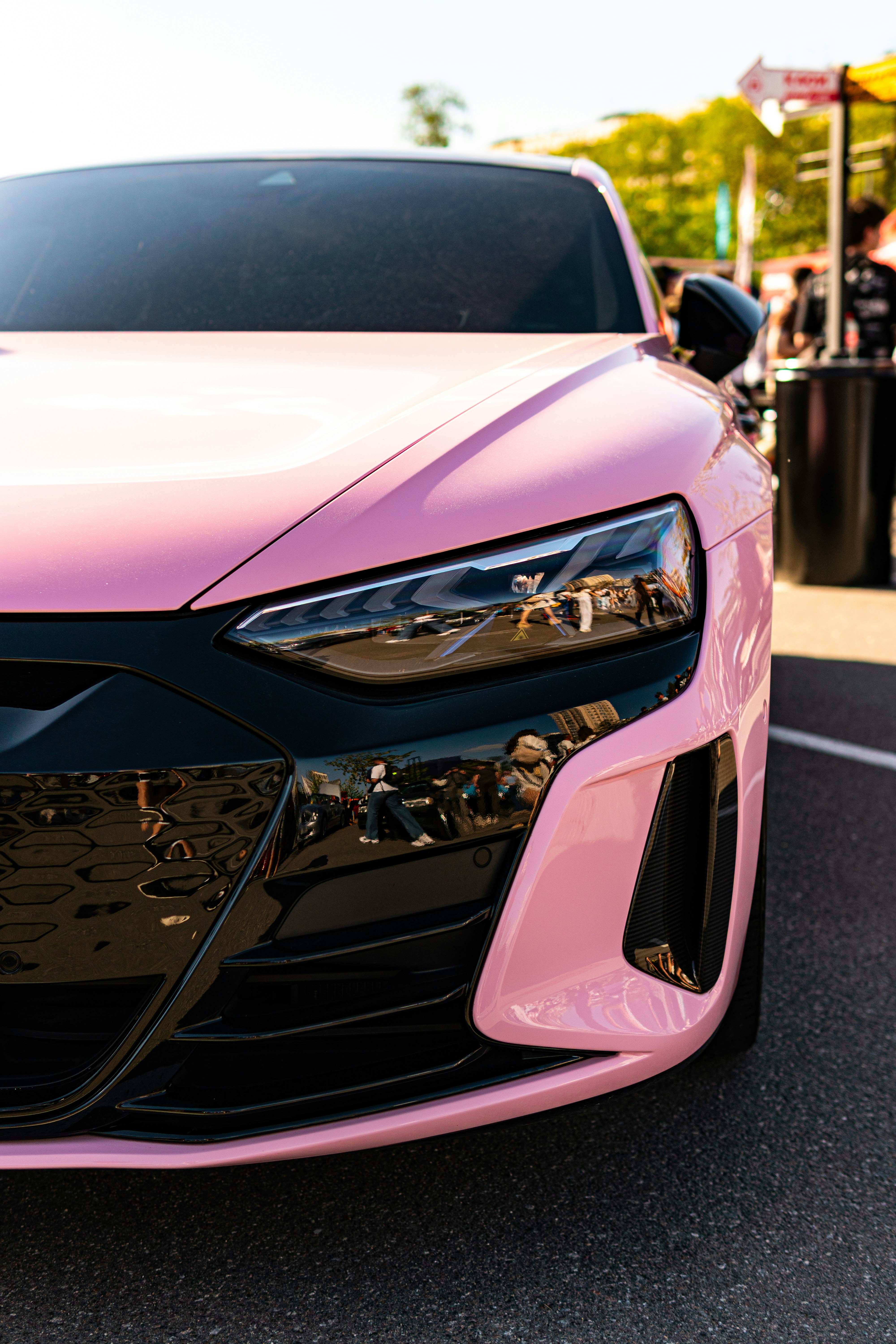 Rosé on the Rim: The Front Quarter of a Pink Performance
