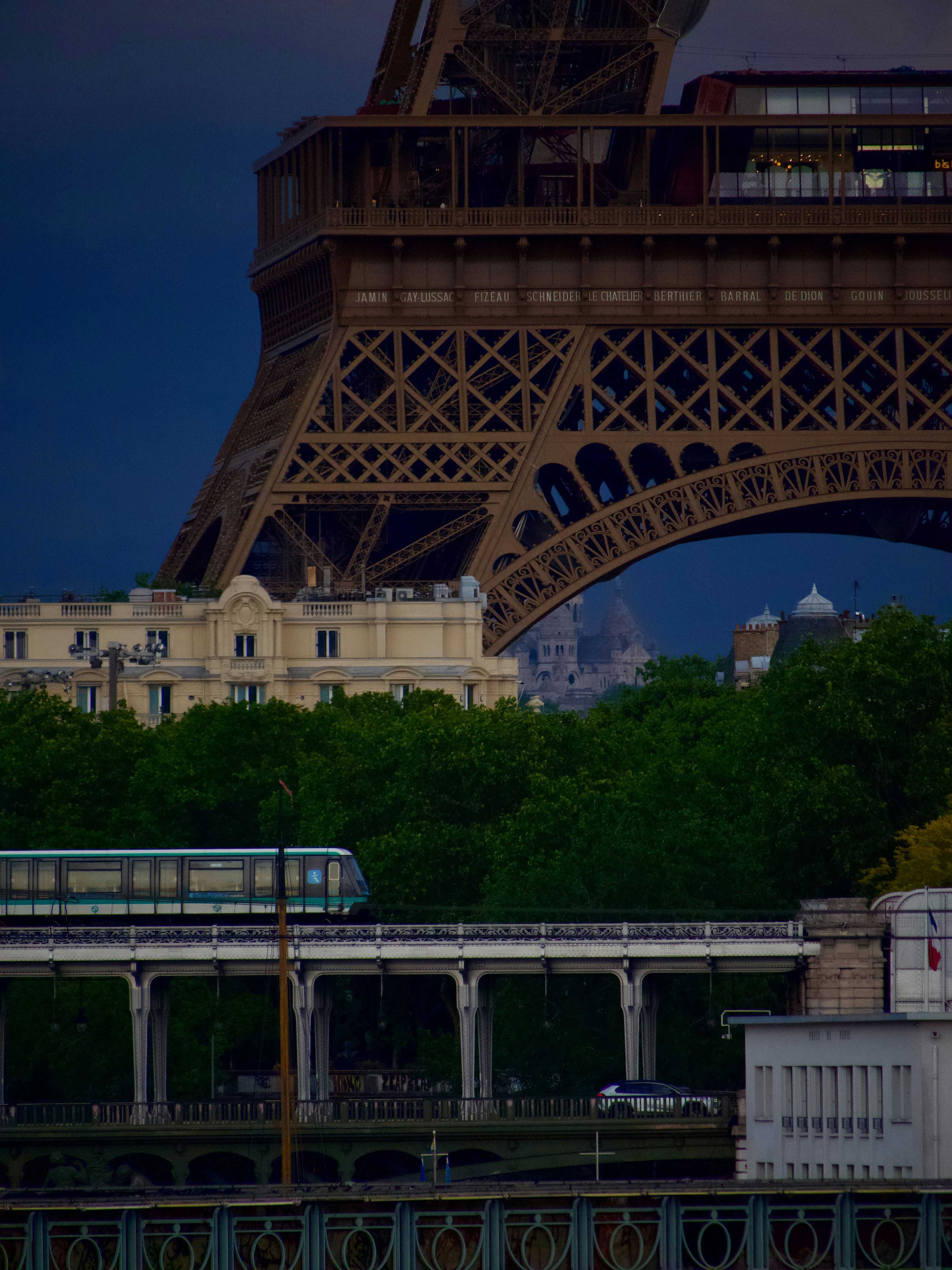 Parisian Iron Lace: A Quiet Moment Under the Arc