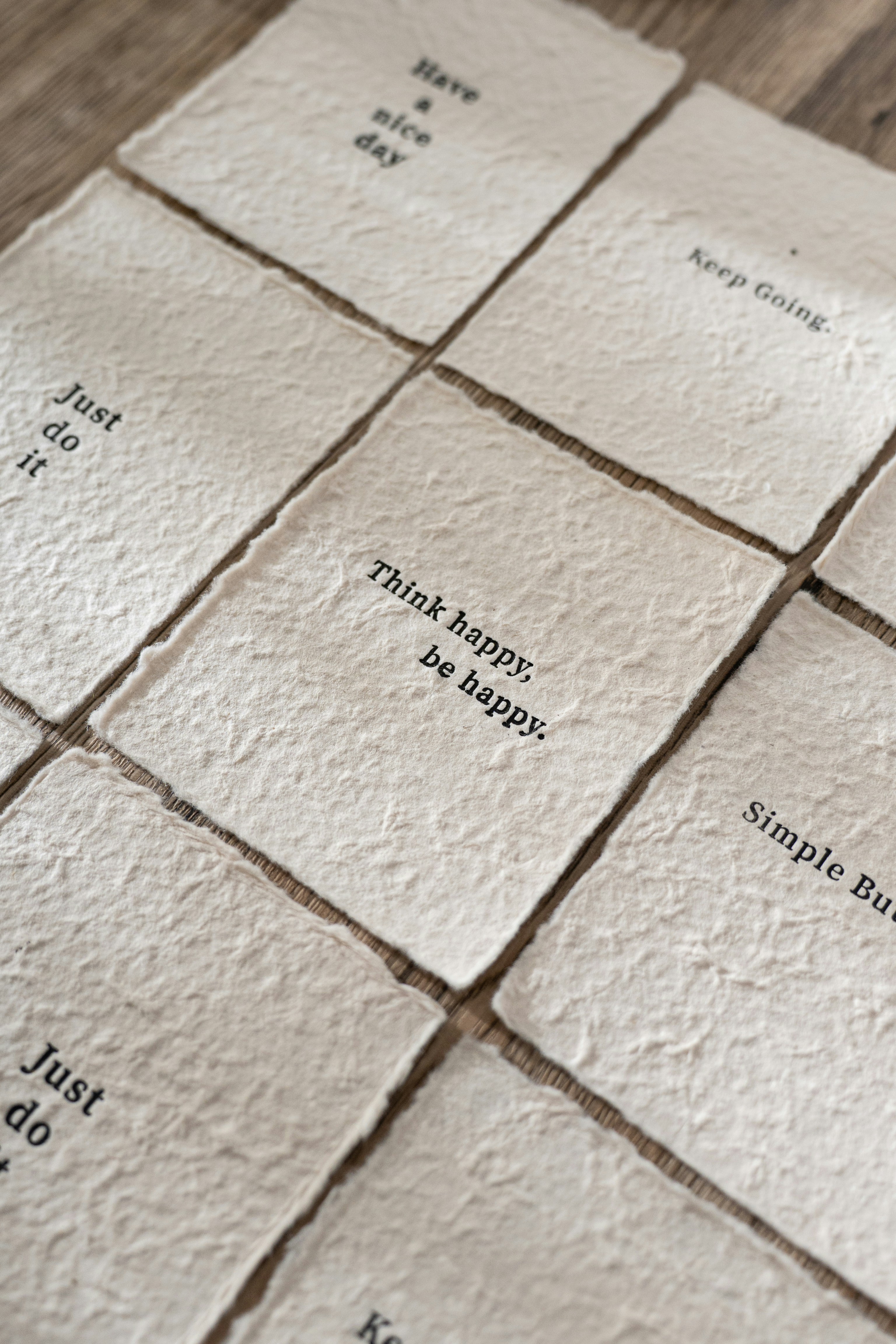 Centered Resolve: A Grid of Motivational Cards