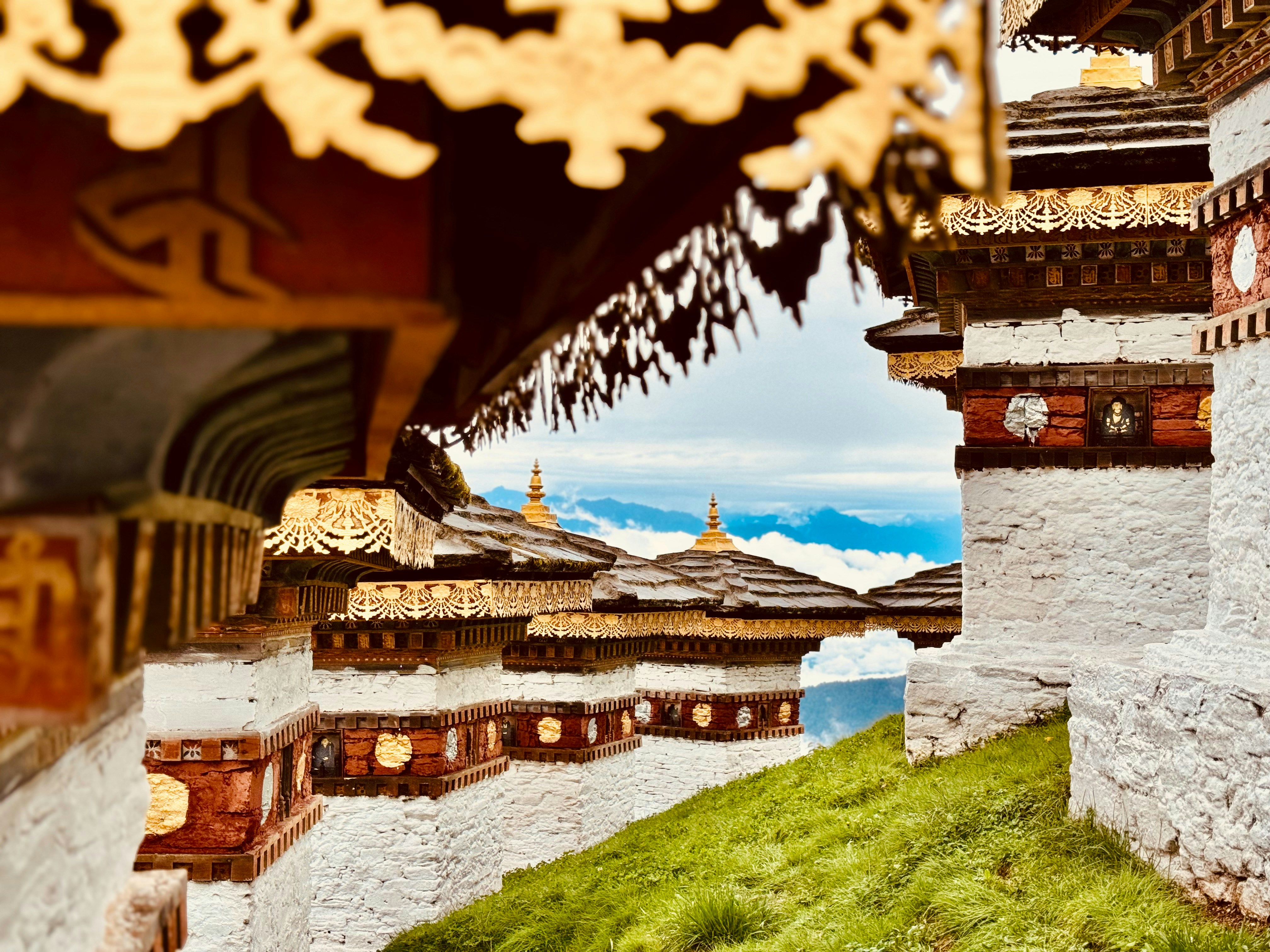 Prayerful Ridge: Temples on the Cloudy Crest