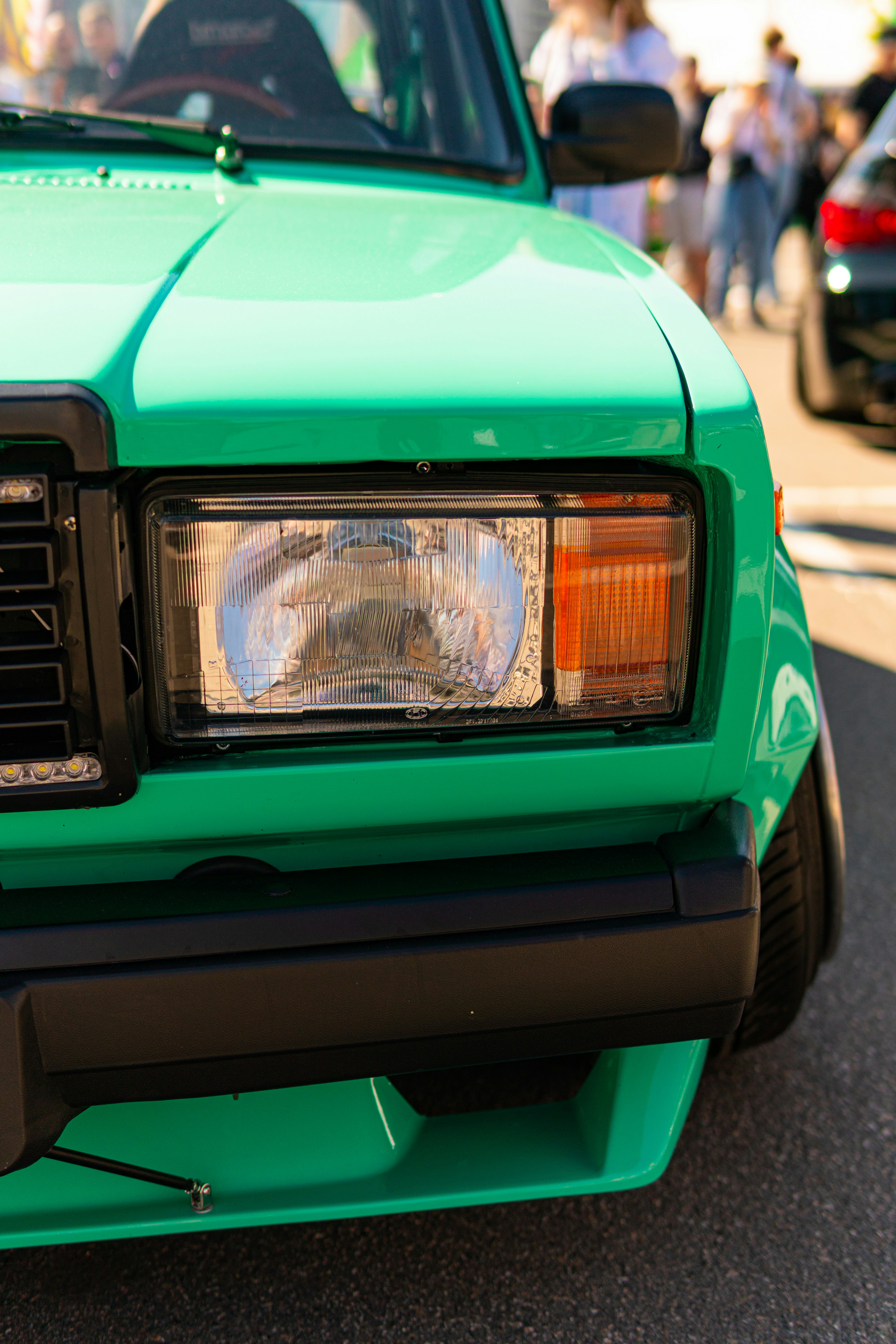 Emerald Front: The Green Truck's Bold Face