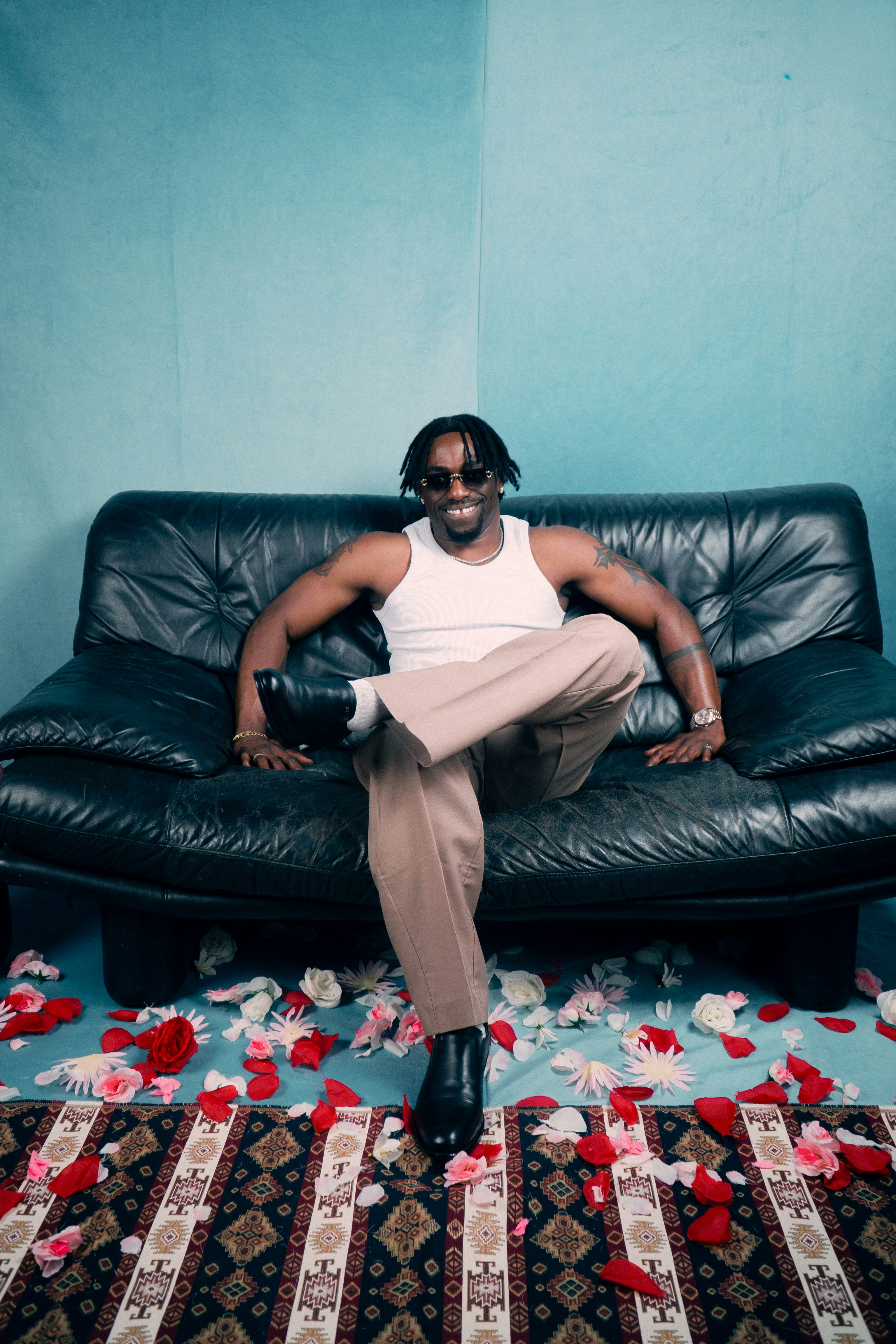 Midnight Lounge: A Confident Moment on Velvet Blues