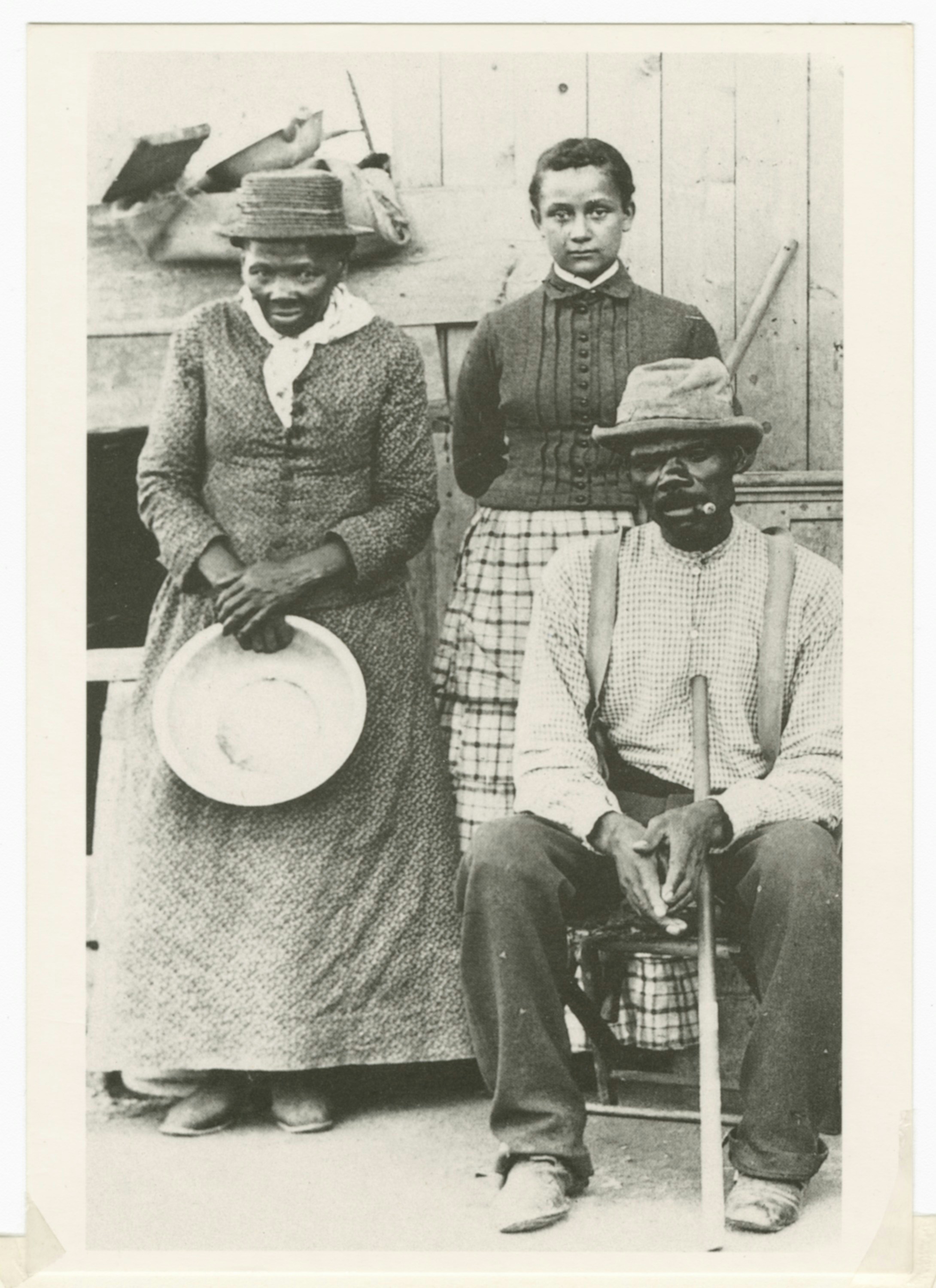 Three Generations, One Portrait: A Family Moment in Early Street Life