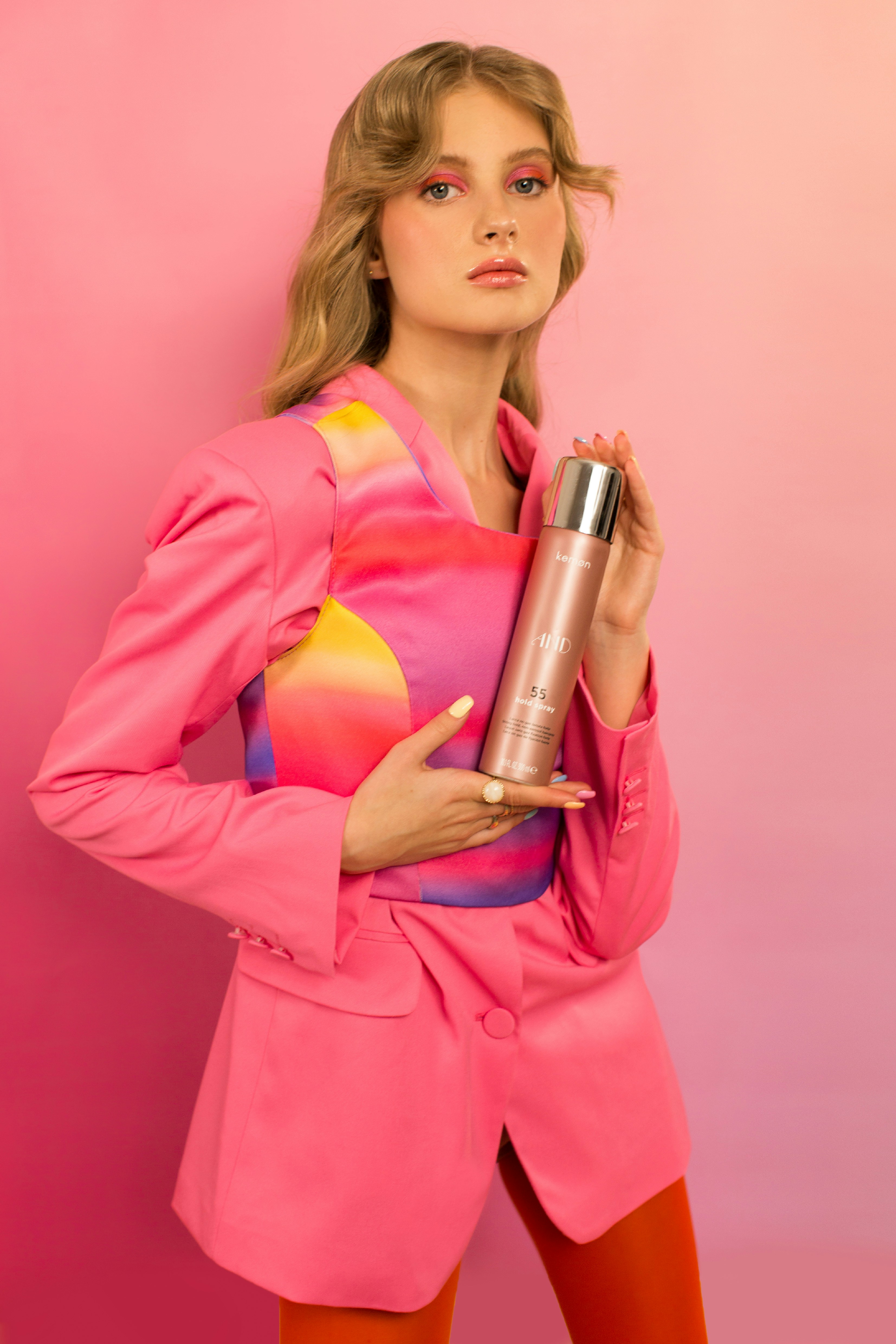 Rosy Spotlight: Pink Power and a Bottled Glow