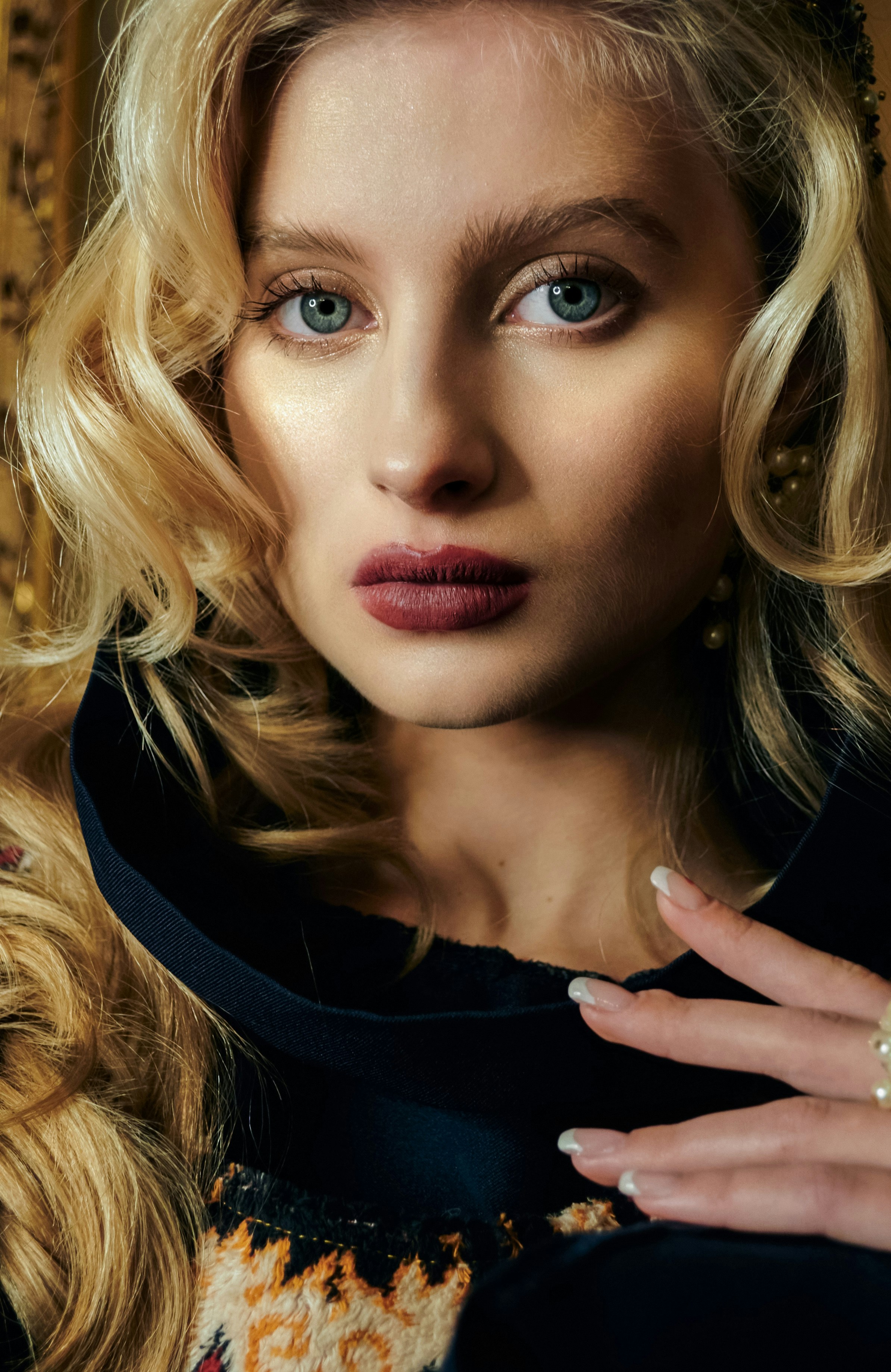 OLA SZKOLDA Photo Shoot Follow: https://instagram.com/olaszkolda Ola Szkołda is a rising Polish fashion model and digital creator known for her striking beauty, effortless elegance, and modern high-fashion aesthetic. With her long blonde hair, expressive eyes, flawless skin, and naturally photogenic presence, she represents the new generation of European fashion influencers and luxury lifestyle personalities. Ola combines classic feminine beauty with contemporary runway energy, making her a perfect fit for editorial fashion campaigns, luxury brands, swimwear shoots and social med