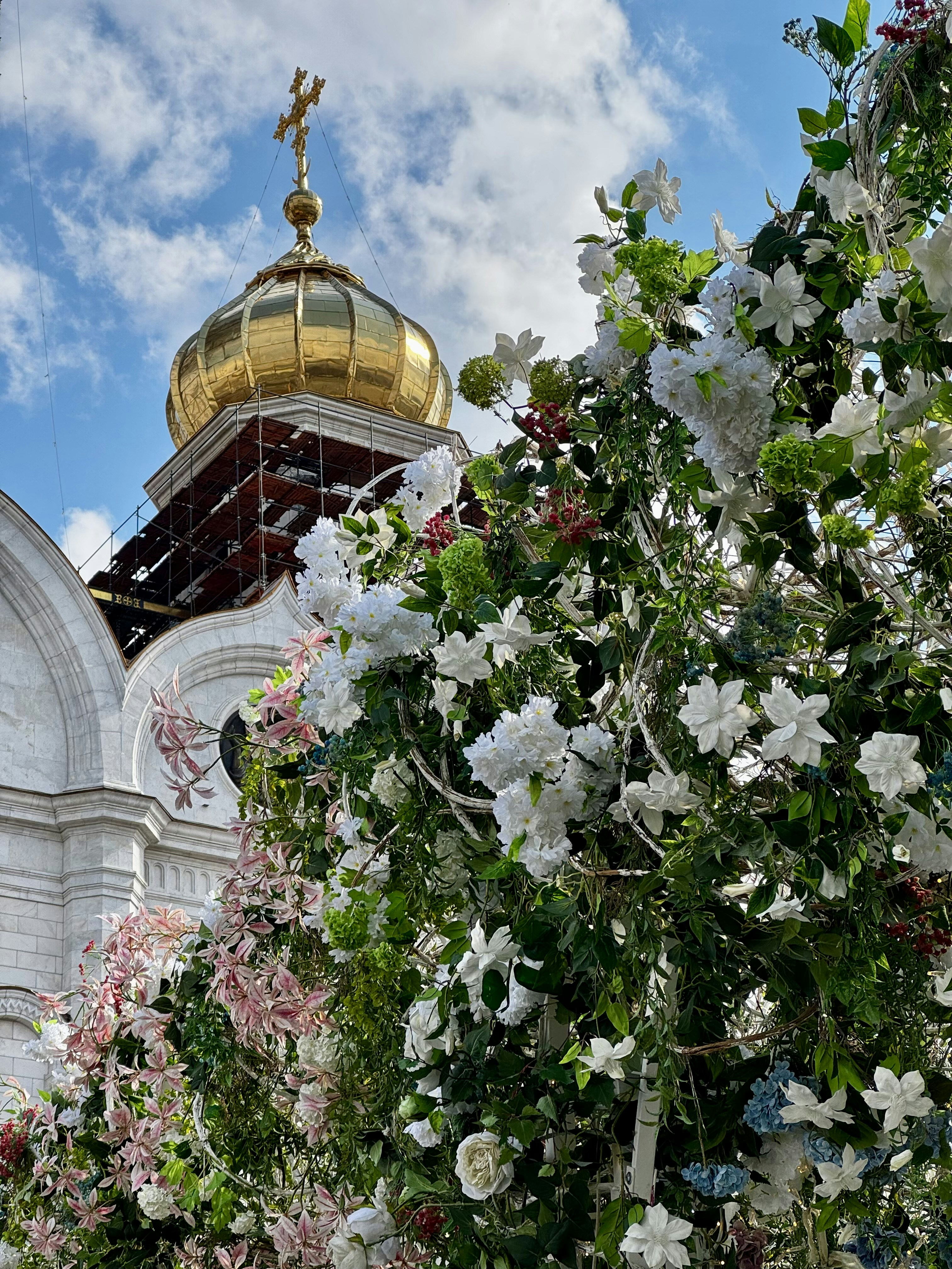 Golden Dome Surrounded by White Florals