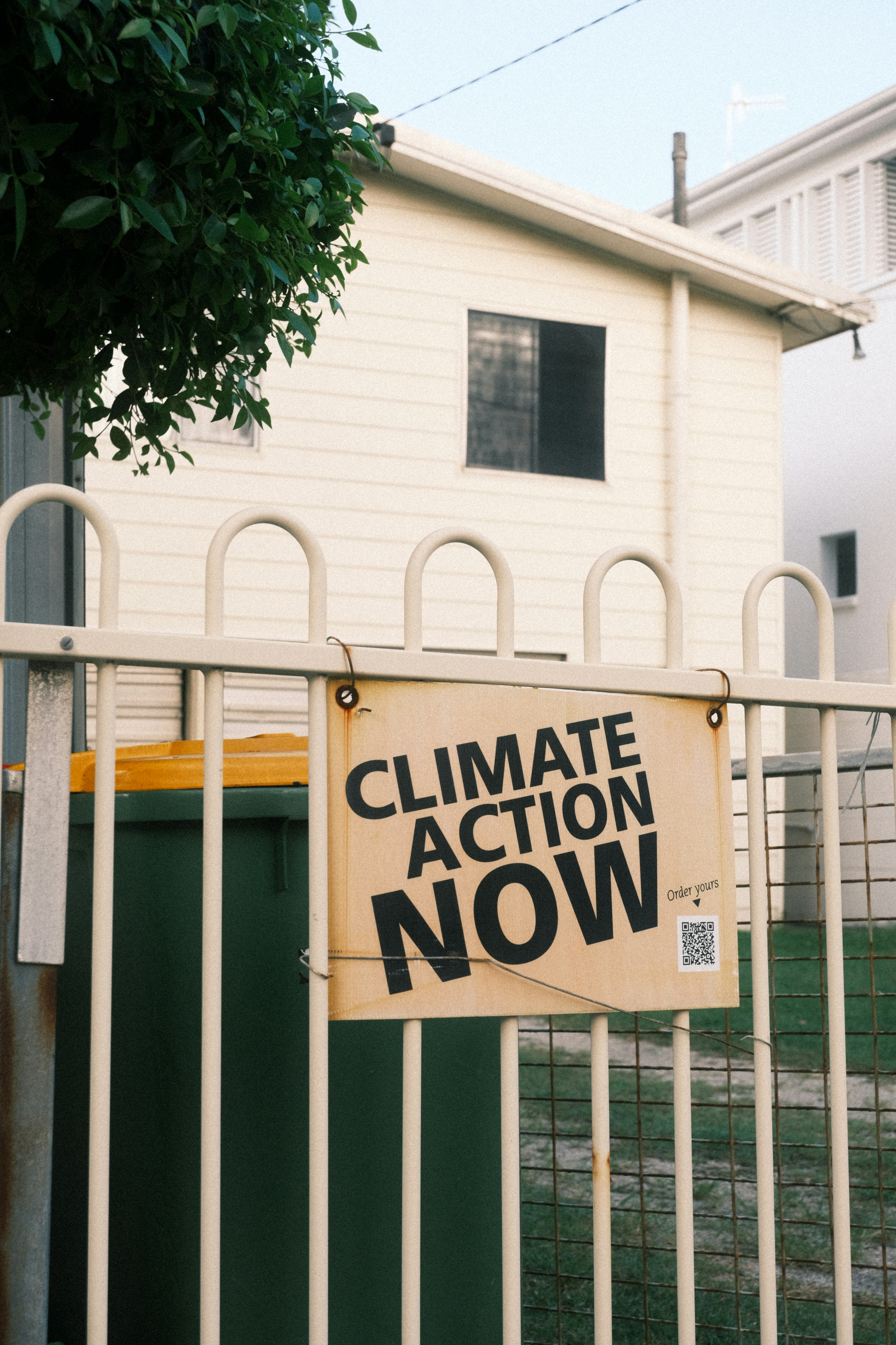 Sign of Action: Climate Now on a Quiet Fence