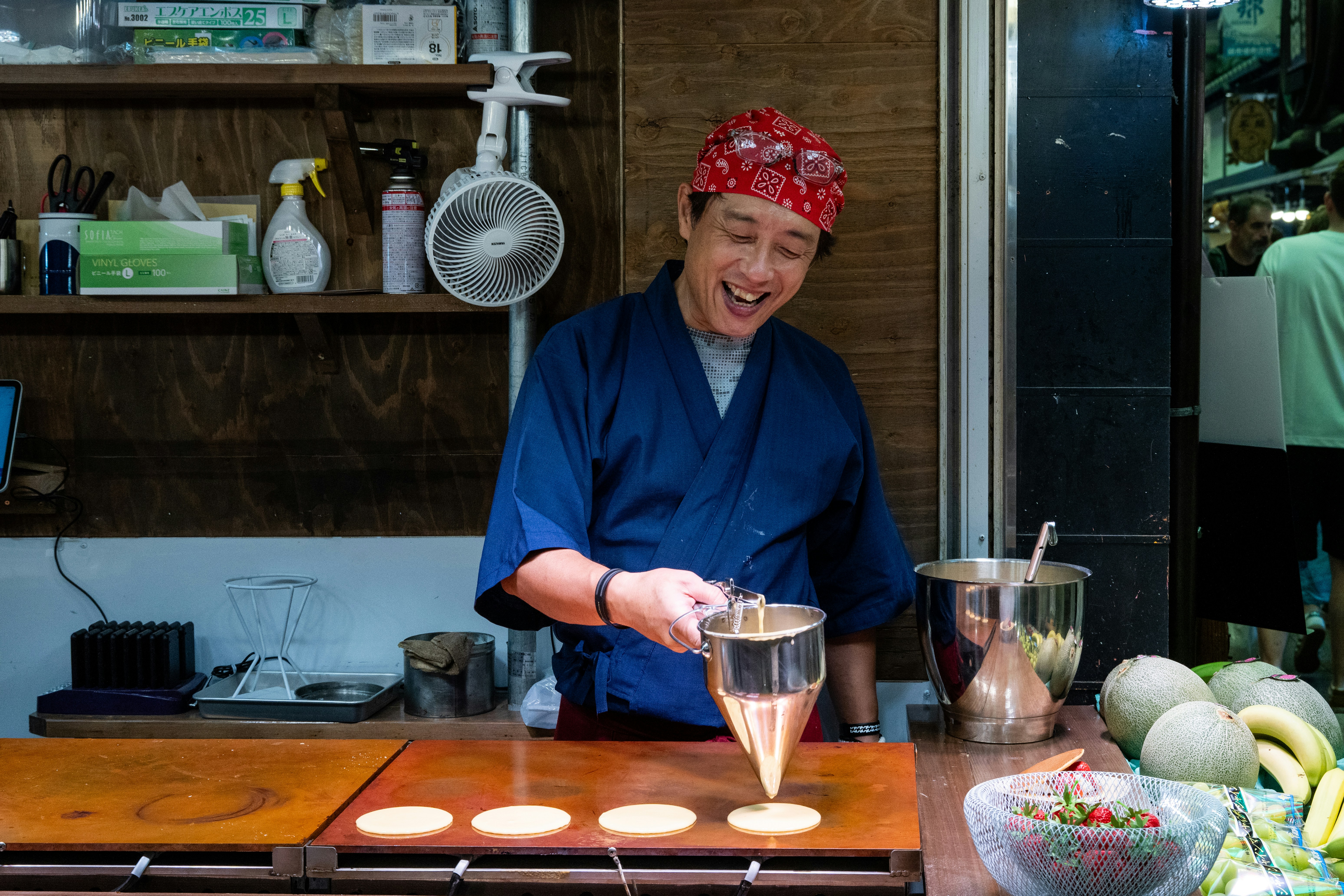 Hand-poured Delicacies: A Chef’s Craft in a Front-Window Kitchen