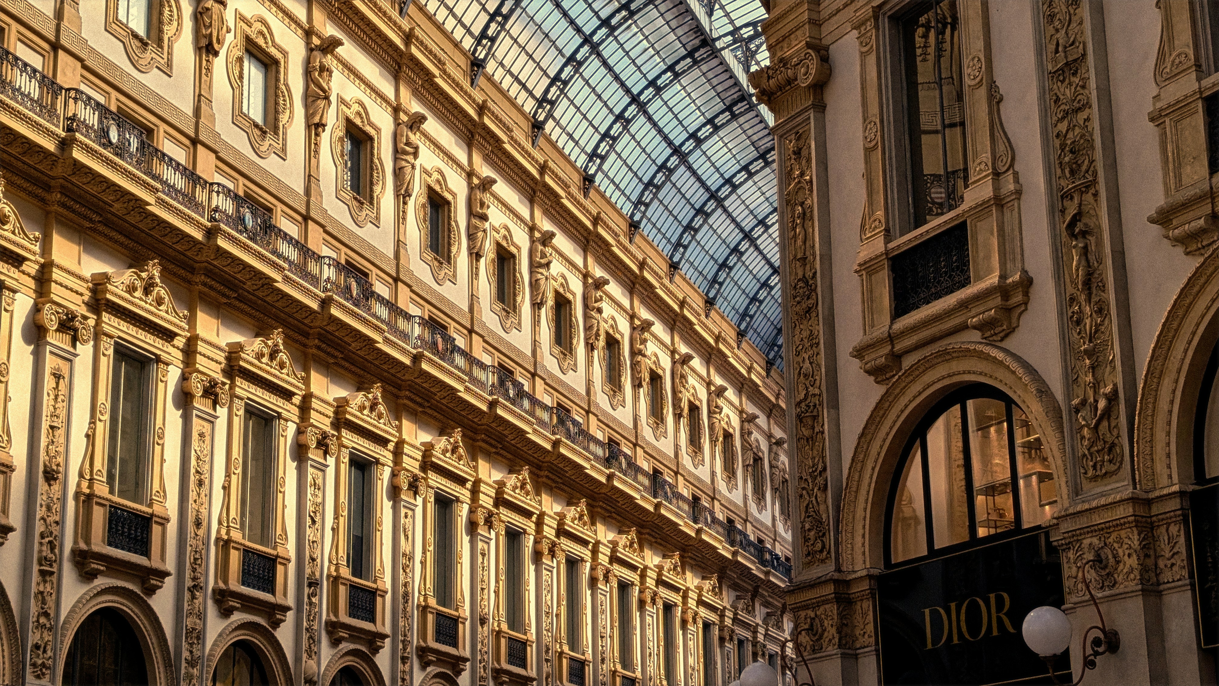 Glass-arched Grandeur: Dior at the Concourse